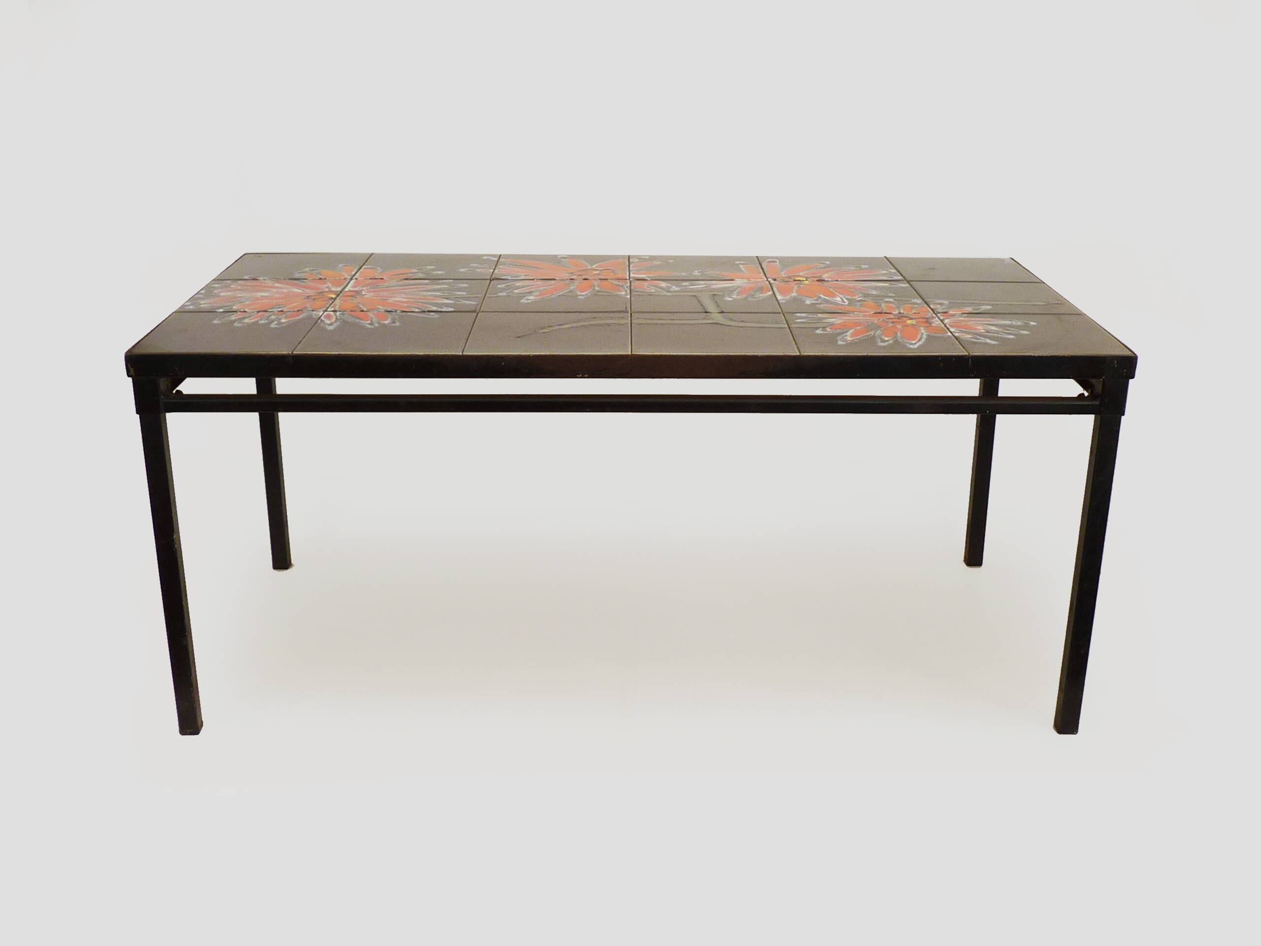 Table basse vintage, céramiste adri, céramique et pieds métal. décor ...