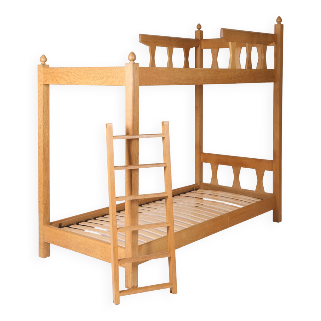 Lit superposé en bois massif par Guillerme et Chambron, 1960, France ...