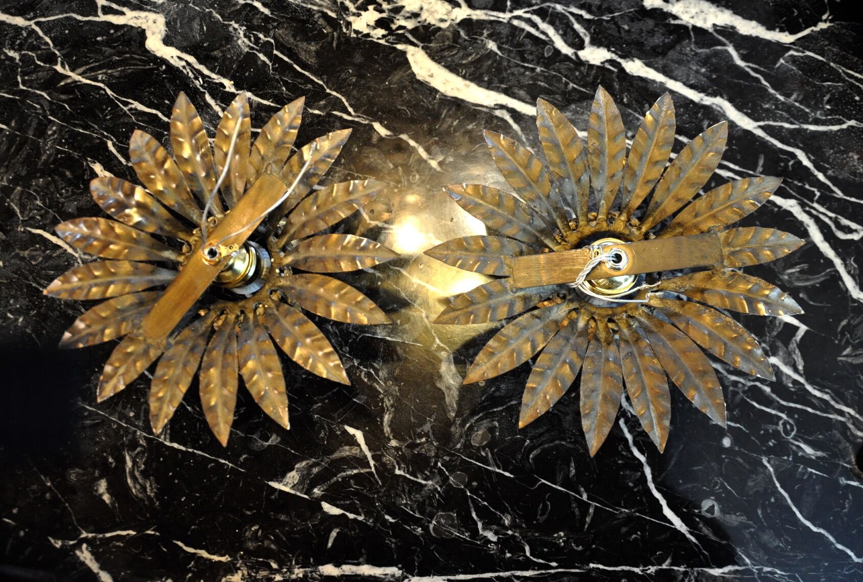 Paire d'appliques " Soleil" par Ferro Arte, midcentuy, Espagne | Selency