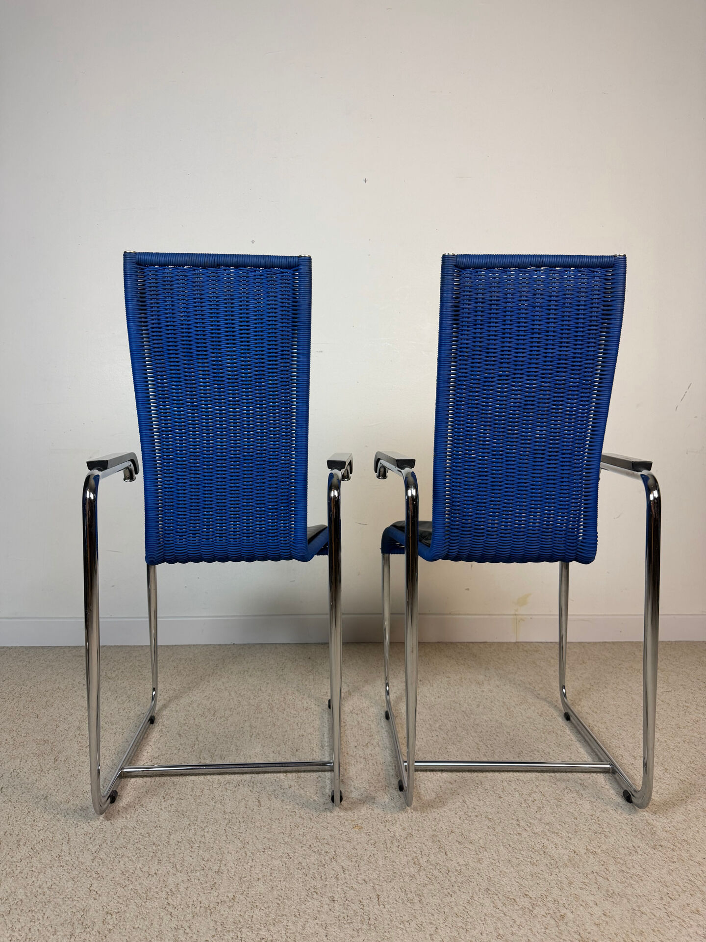 Paire de chaises Cantilever D25 Marcel Breuer pour Tecta – Bauhaus ...