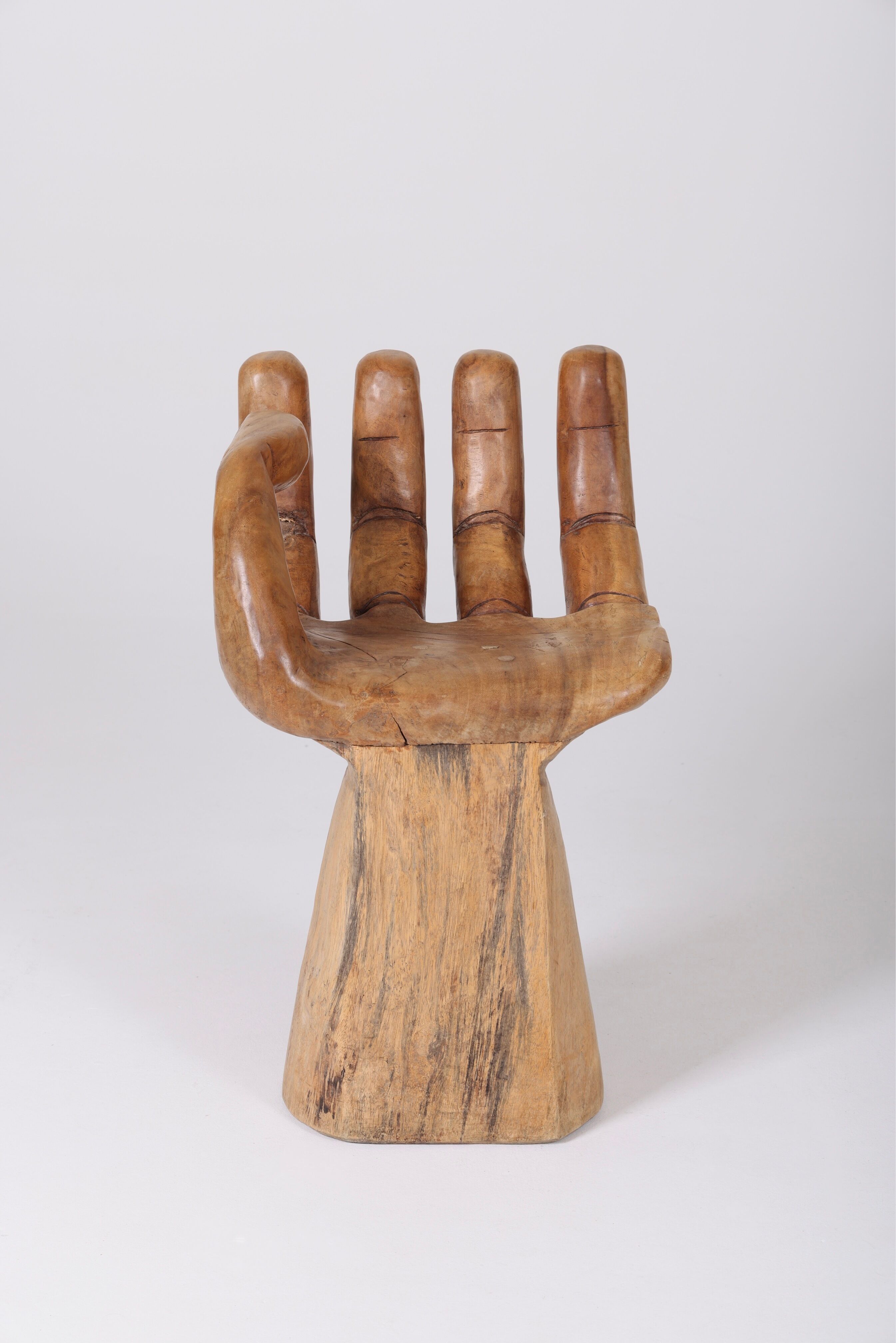 Chaise main en bois massif | Selency