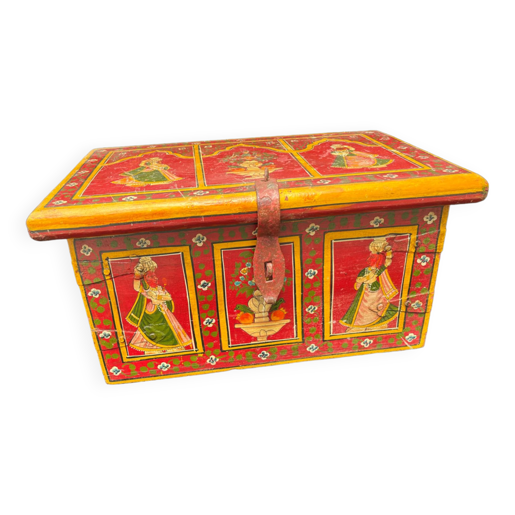 Coffre peint exotique | Selency