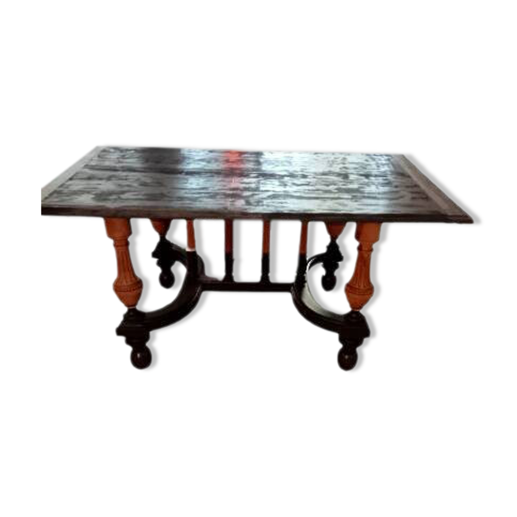 Table | Selency