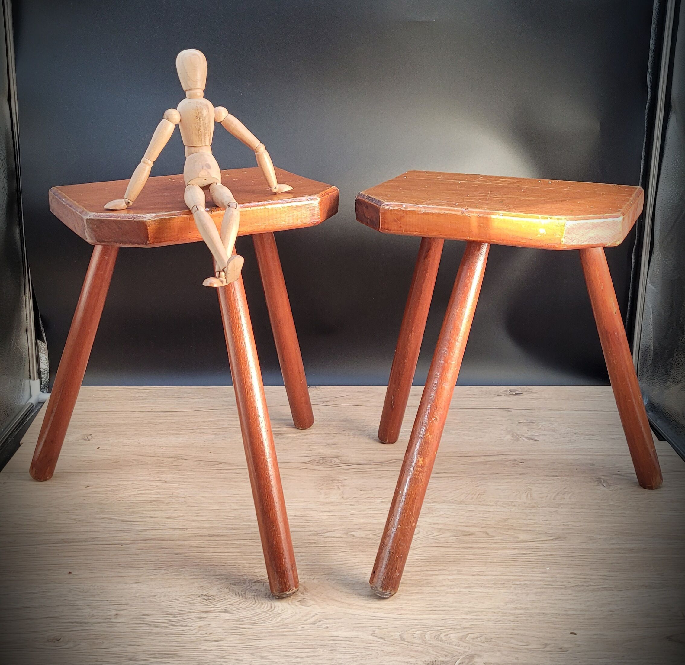 Duo de tabourets tripode en bois massif | Selency