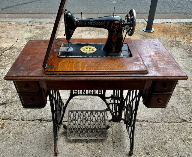 Machine à coudre Singer | Selency