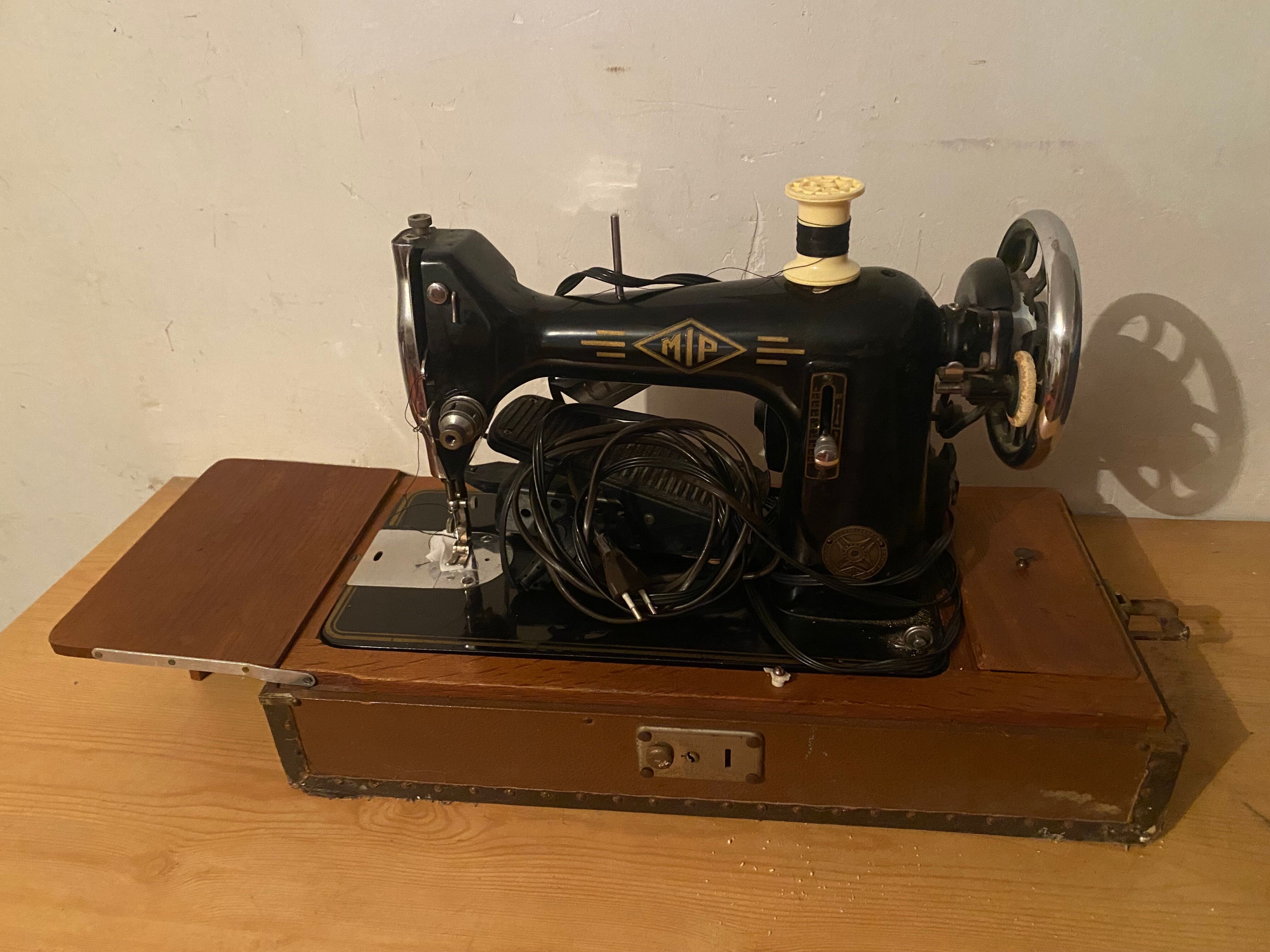 Machine à coudre ancienne MIP | Selency