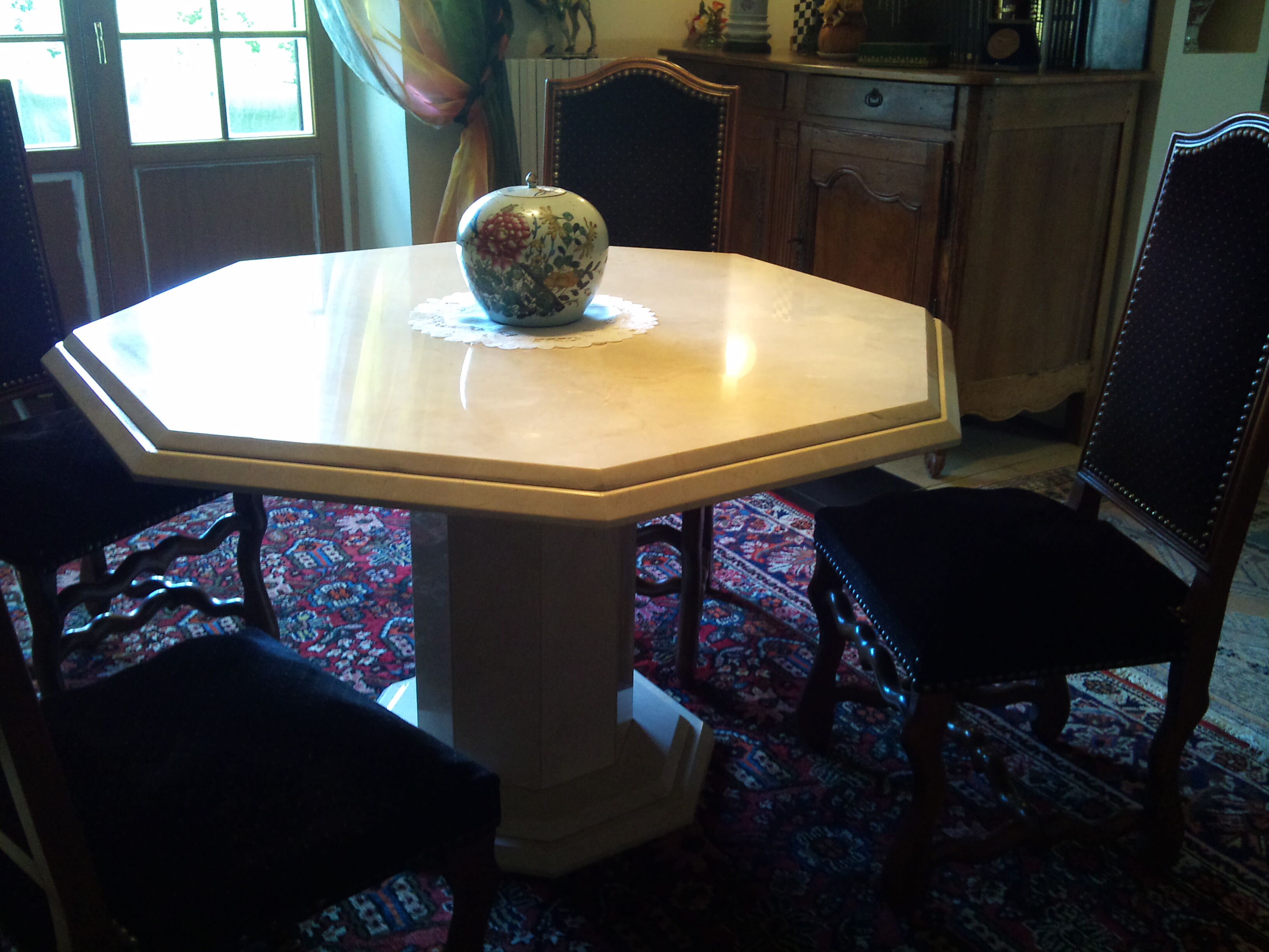 Table octogonale à manger en marbre | Selency