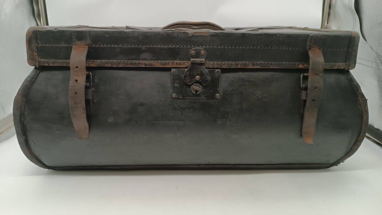 Rare 19th century leather doctor's suitcase-Rare valise de médecin en ...