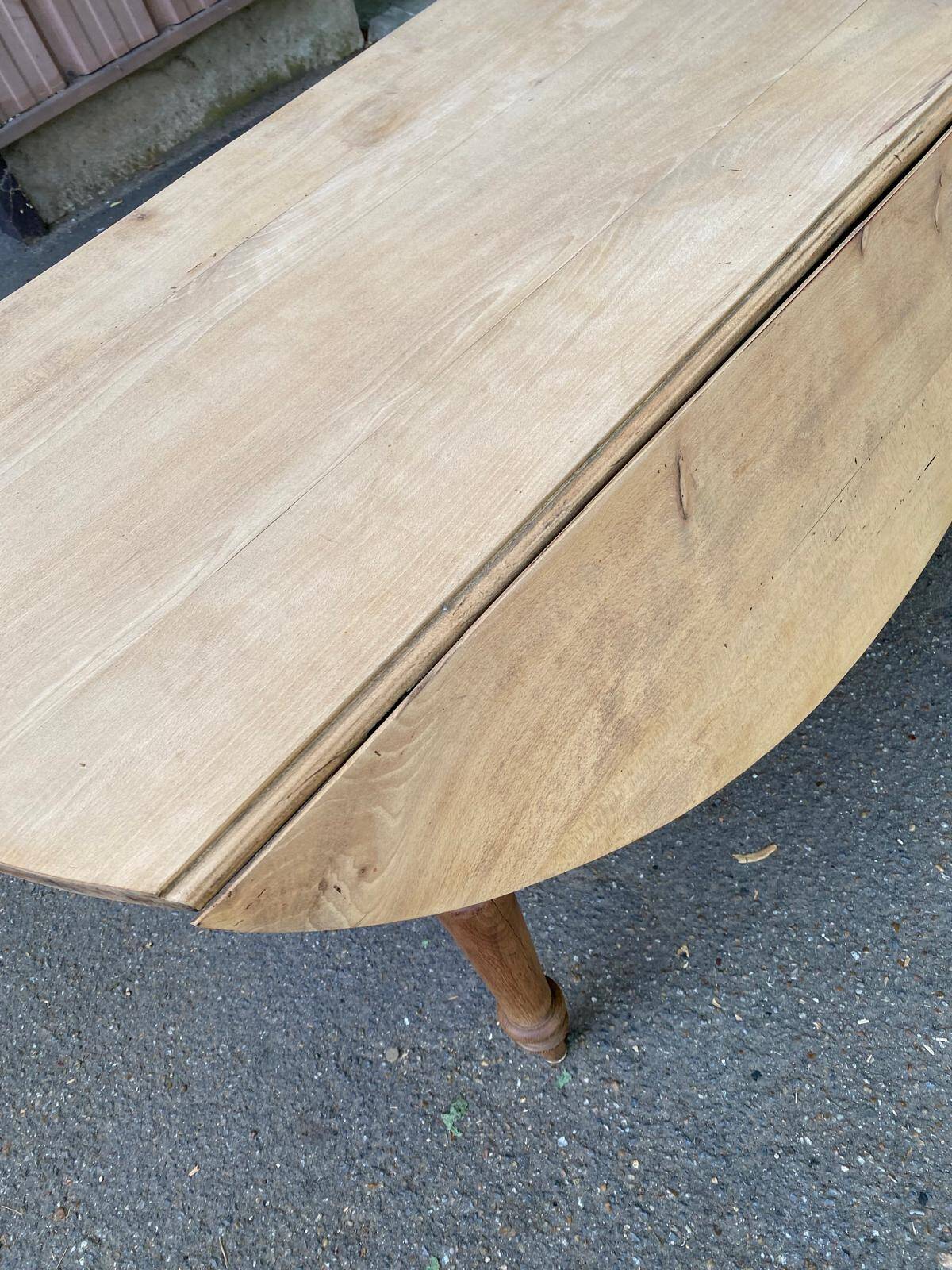 Table à manger ronde Louis Philippe volets rénovée en chêne brut | Selency