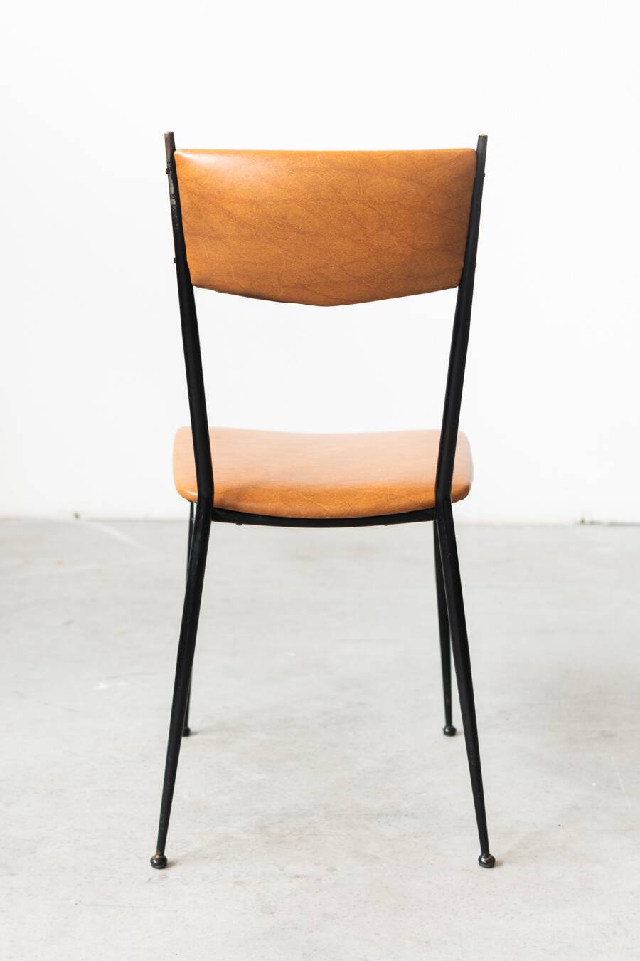 Formica extendable table from the 60s/70s and 4 iron chairs | Selency