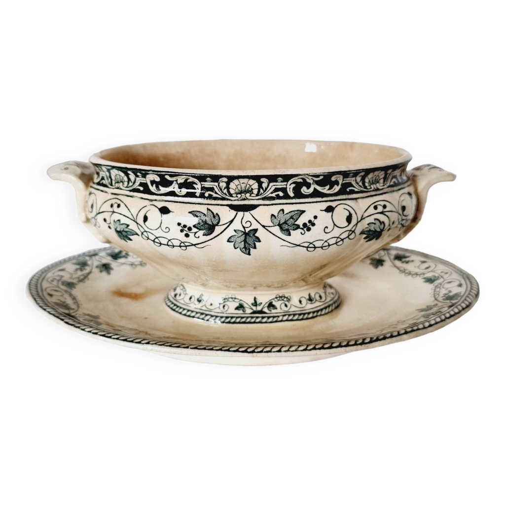 Saucière Ancienne En Porcelaine Jules Vieillard Bordeaux Louis XV ...