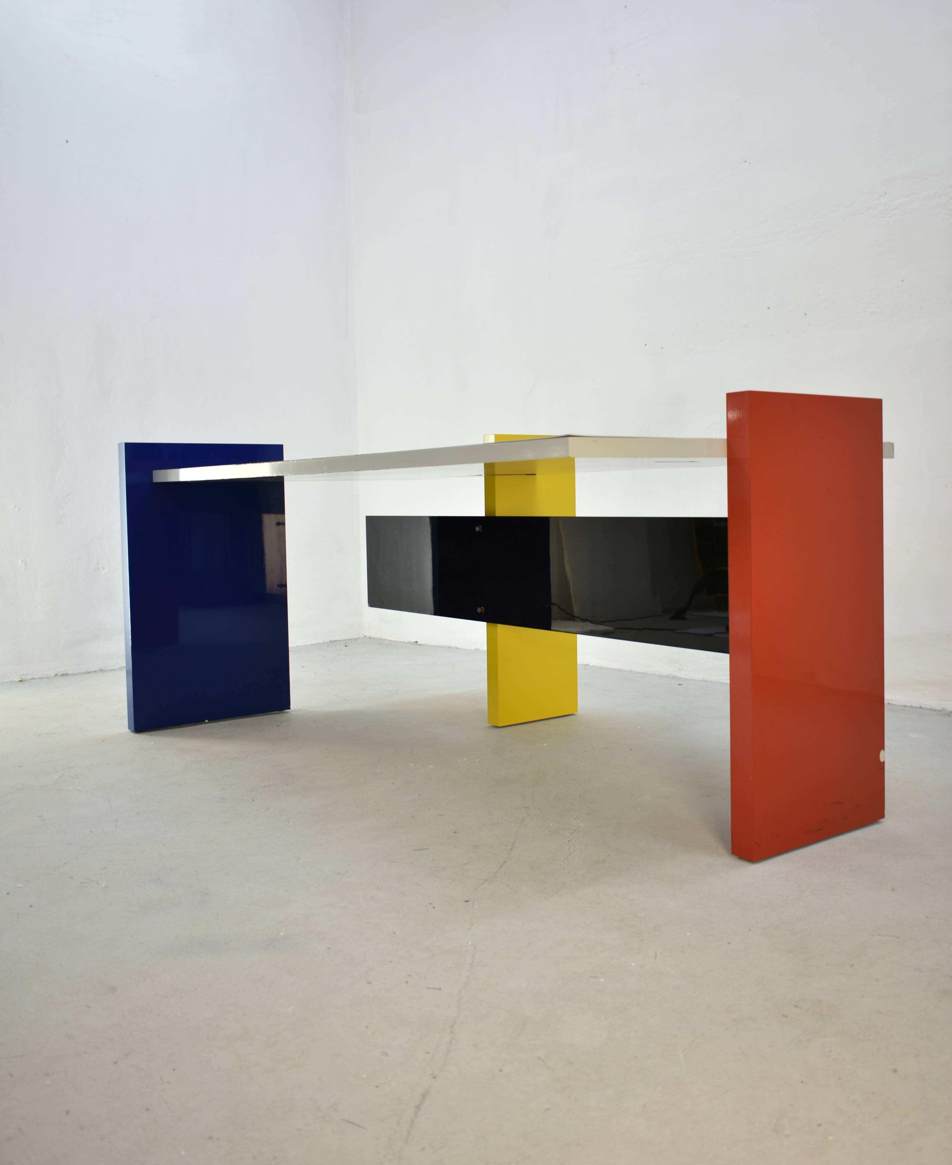 Desk 'Hommage a Mondrian' designed by Danilo Silvestrin in 1983 ...