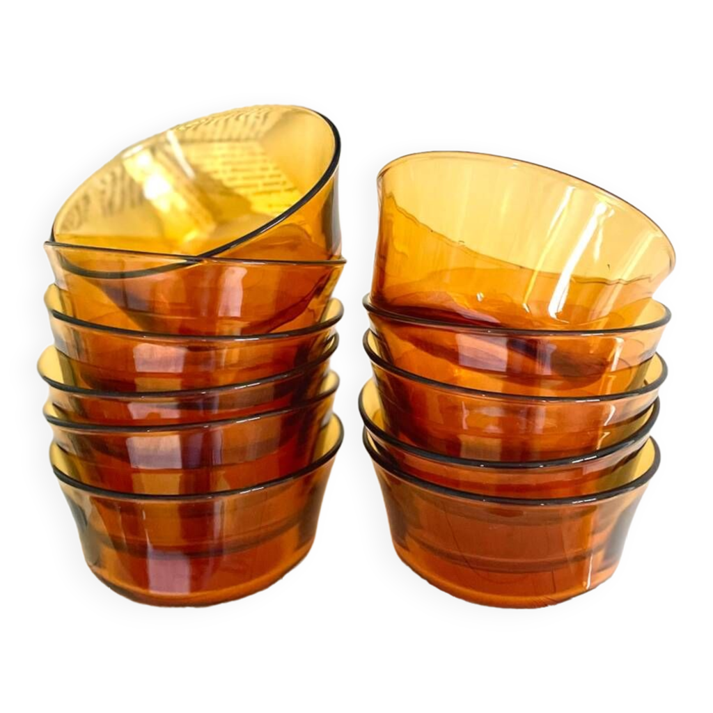 Set of 11 vintage Duralex amber glass cups | Selency