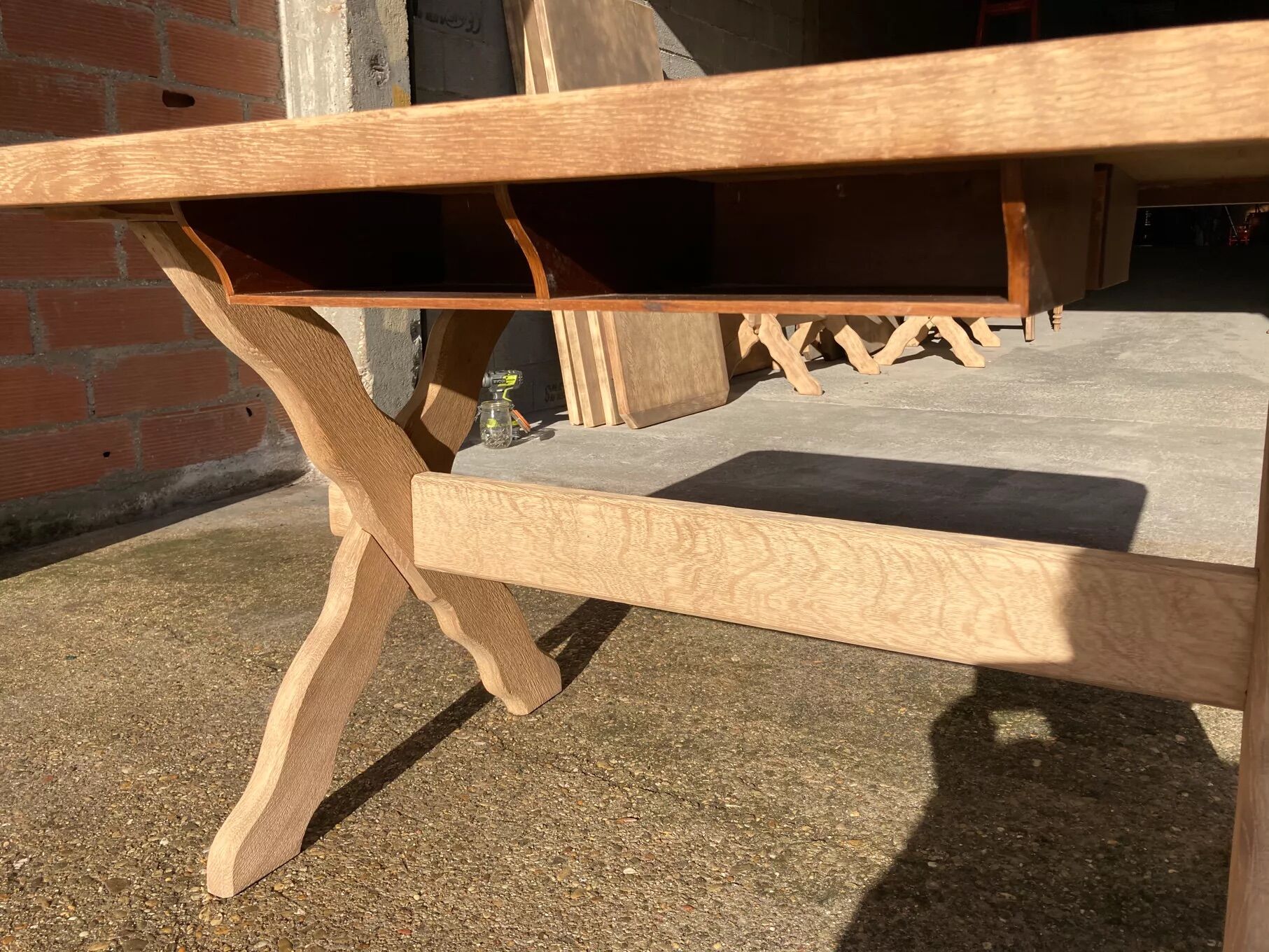 Table de cantine en bois aéro gommé | Selency