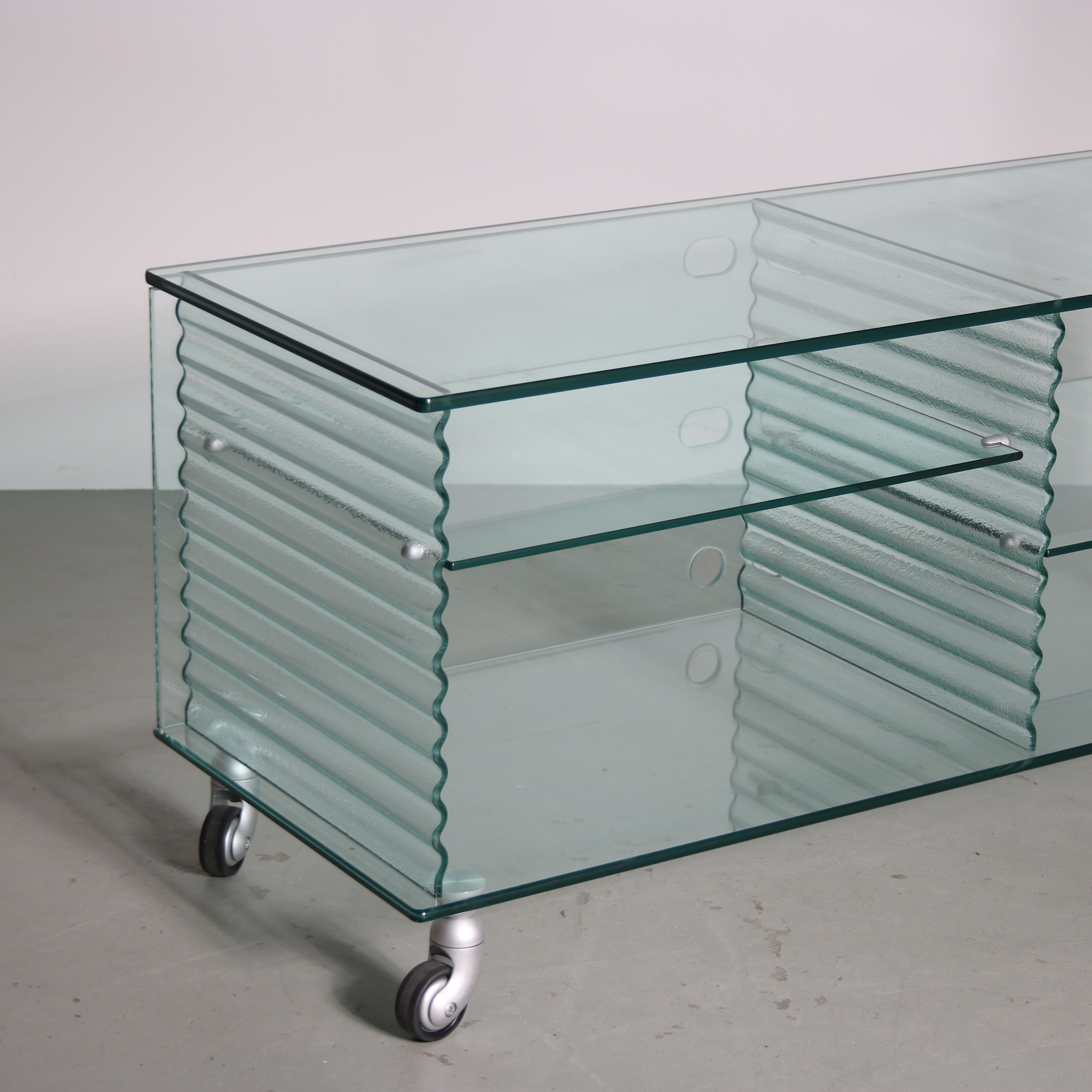 Desserte « Onda » par Ron Arad pour Fiam, Italie 1980s | Selency