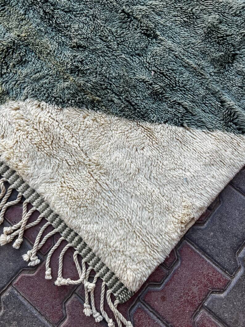 Green Beni Mrirt Rug Custom Made Moroccan Rug150/250cm | Selency