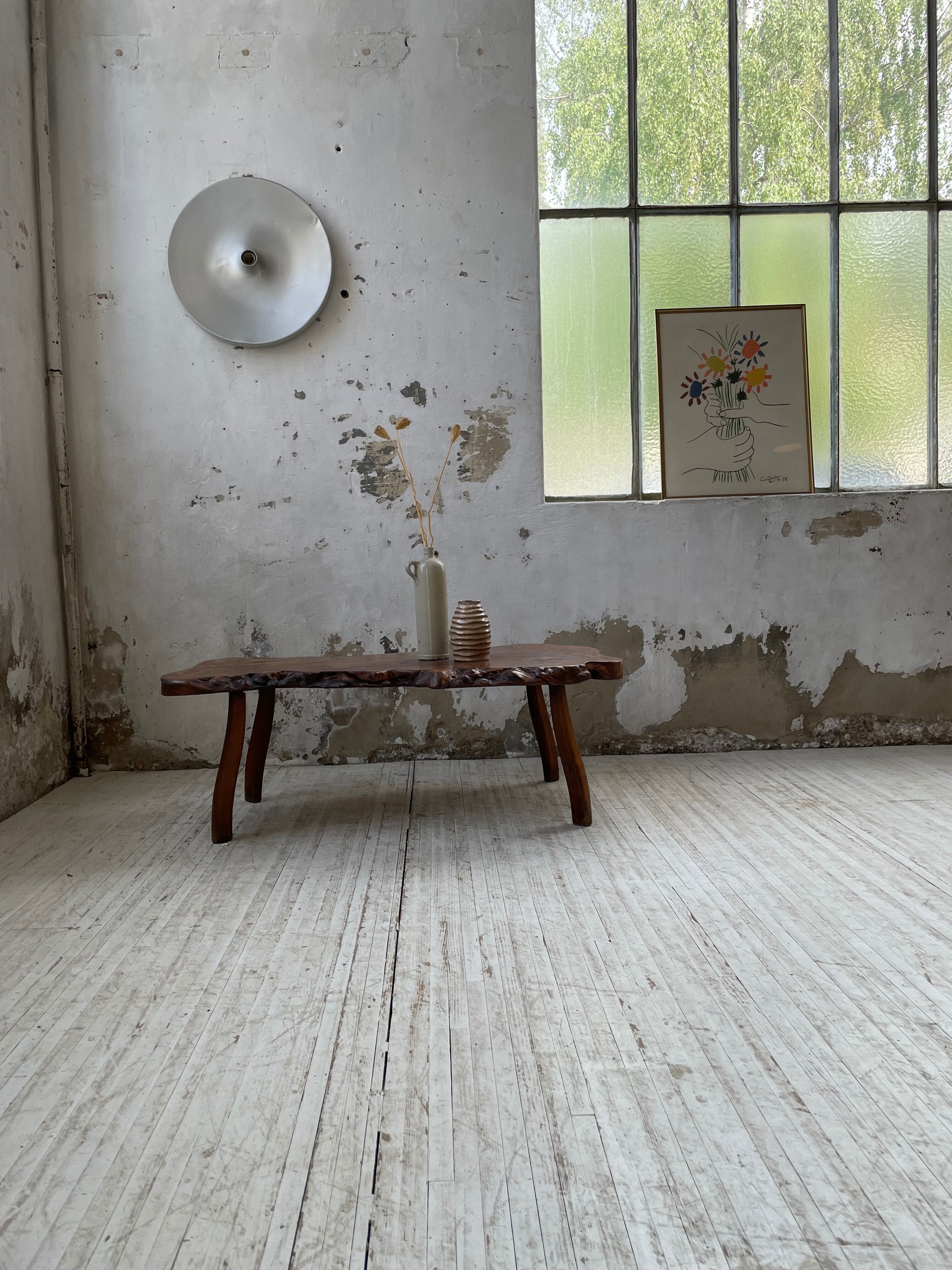 Table basse en orme massif à forme libre | Selency