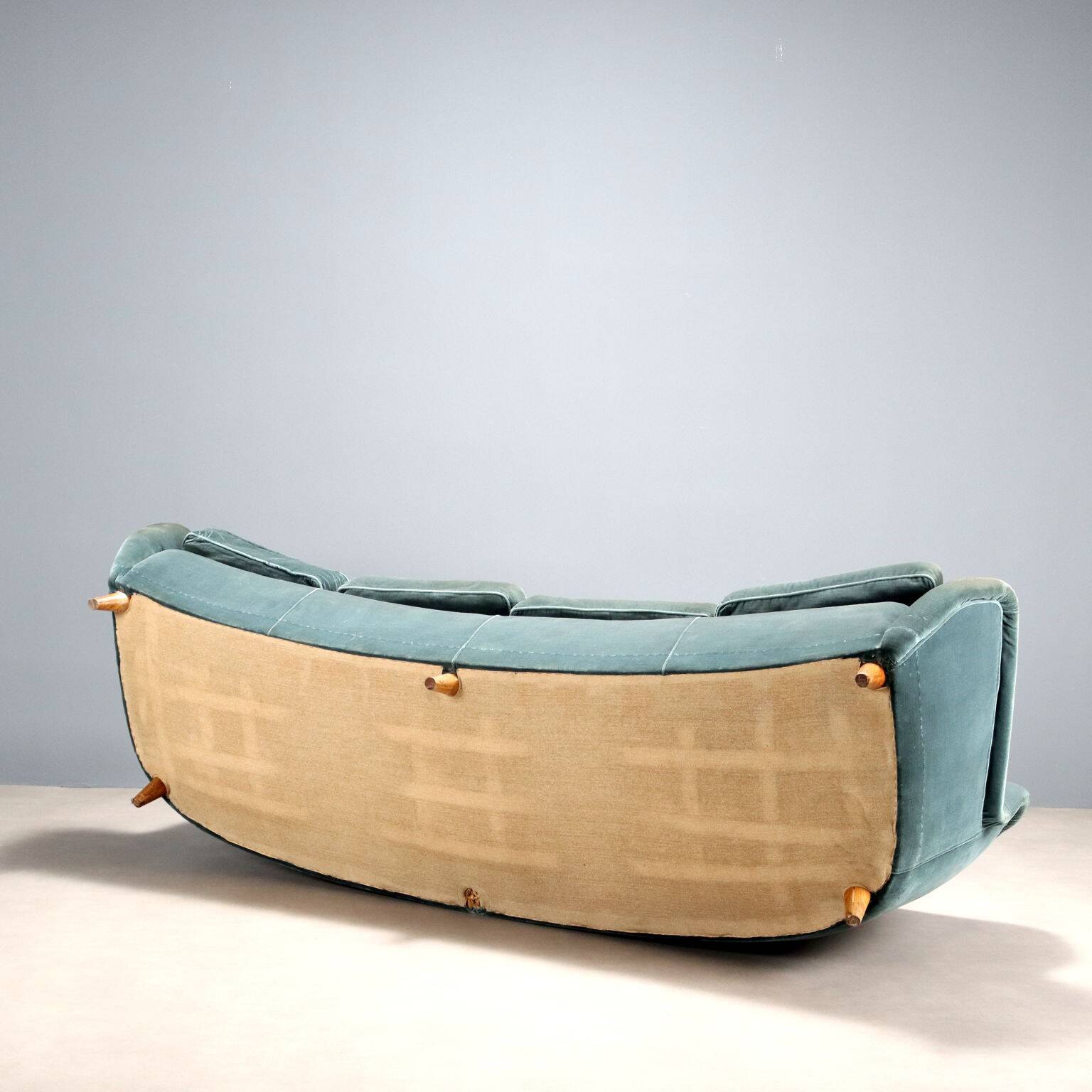 Original vintage designer bean-shaped velvet sofa from the 1950s-60s ...