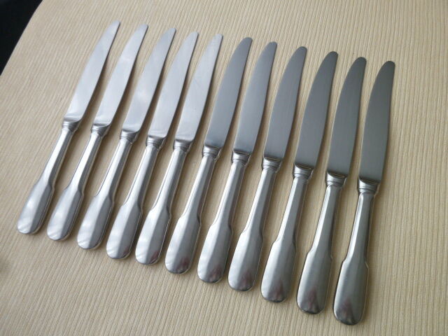 Set de 12 couteaux de table acier inoxydable monobloc | Selency