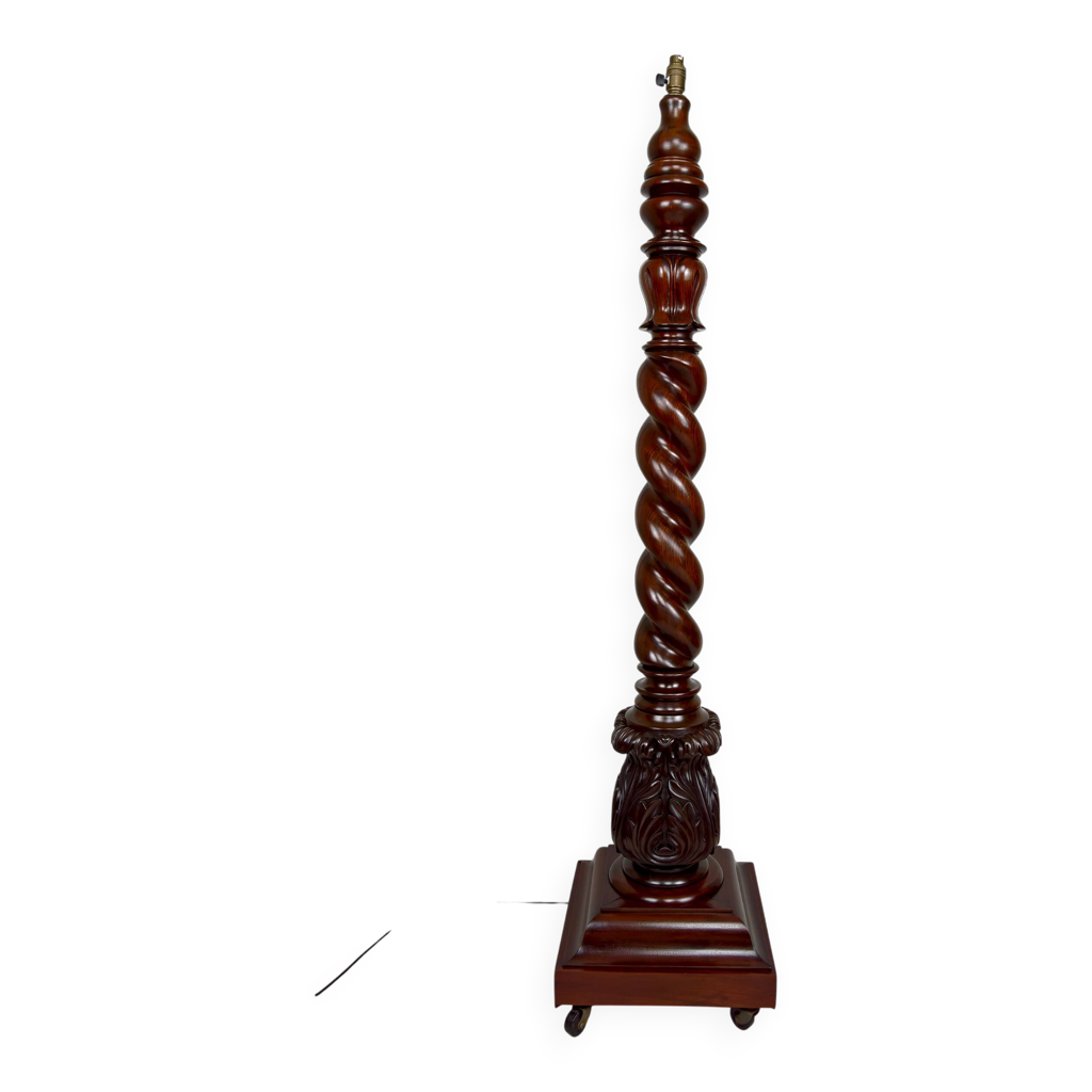 Important Lampadaire Colonne Victorienne Torsadée en Noyer Massif, c ...