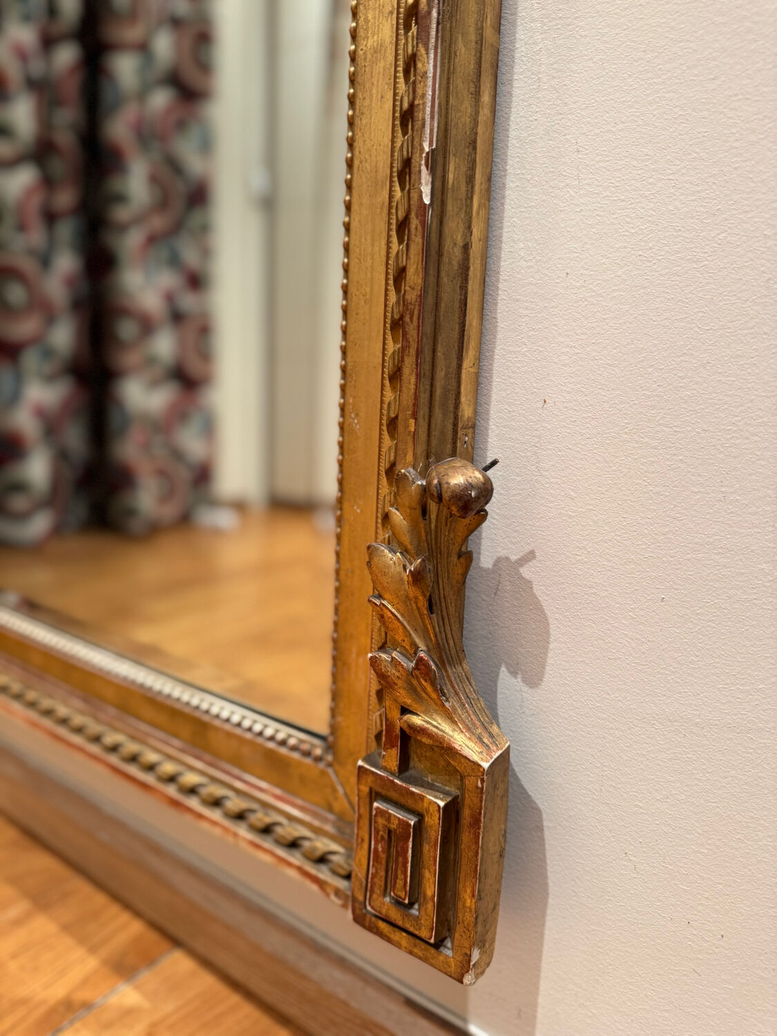 Grand miroir ancien en bois sculpté doré patiné – début XXe siècle ...