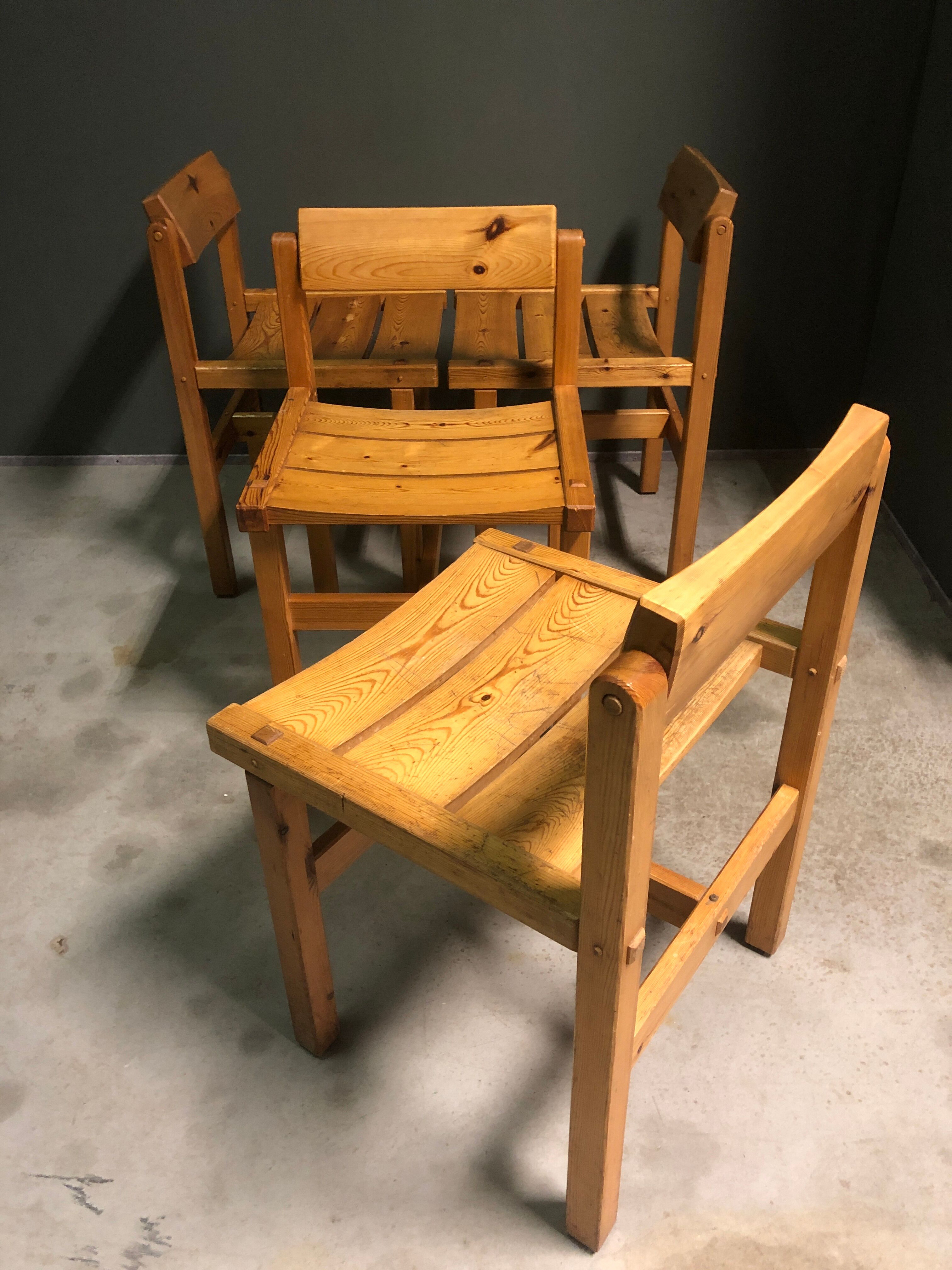 4 chaises de salle à manger Edwin Helseth pour Stange Bruk, années 1970 ...