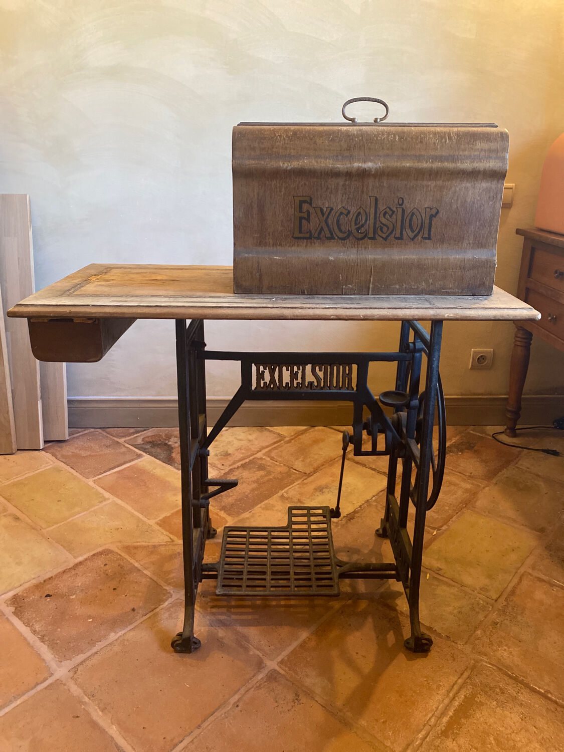 Machine à coudre Excelsior | Selency