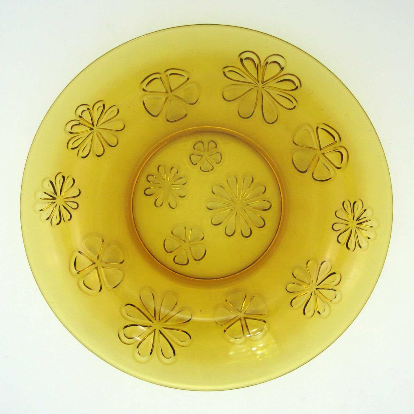 Plat De Service En Verre Couleur Ambre Motifs Fleurs En Relief