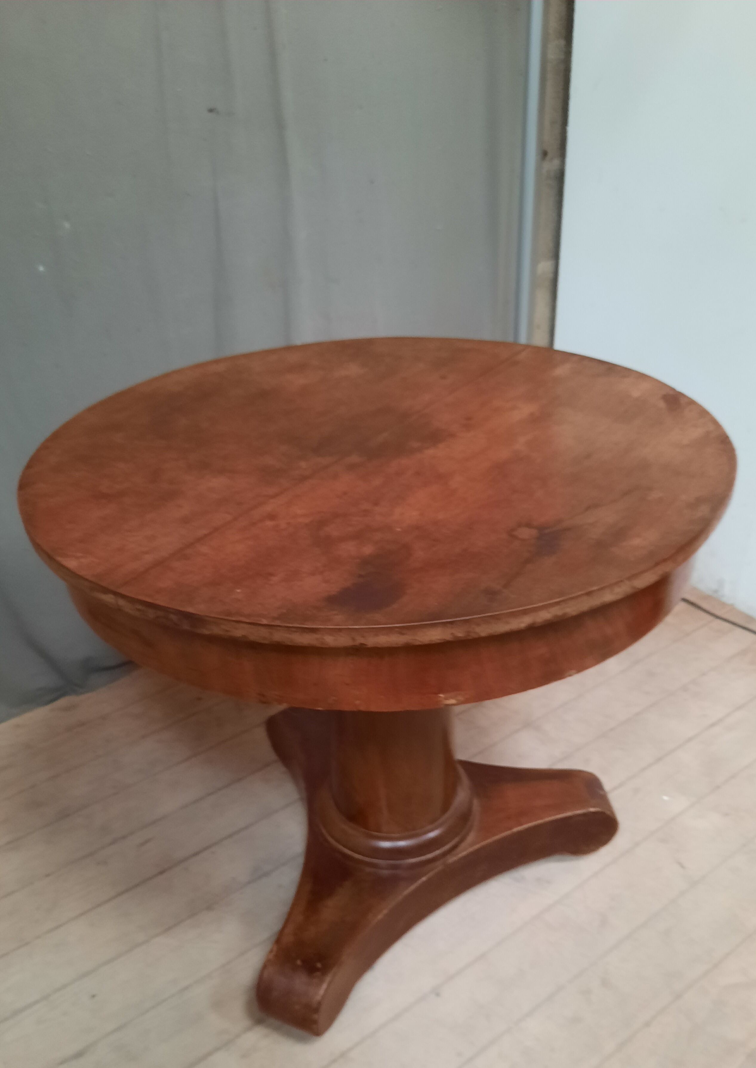 Gueridon restauration à fut central | Selency