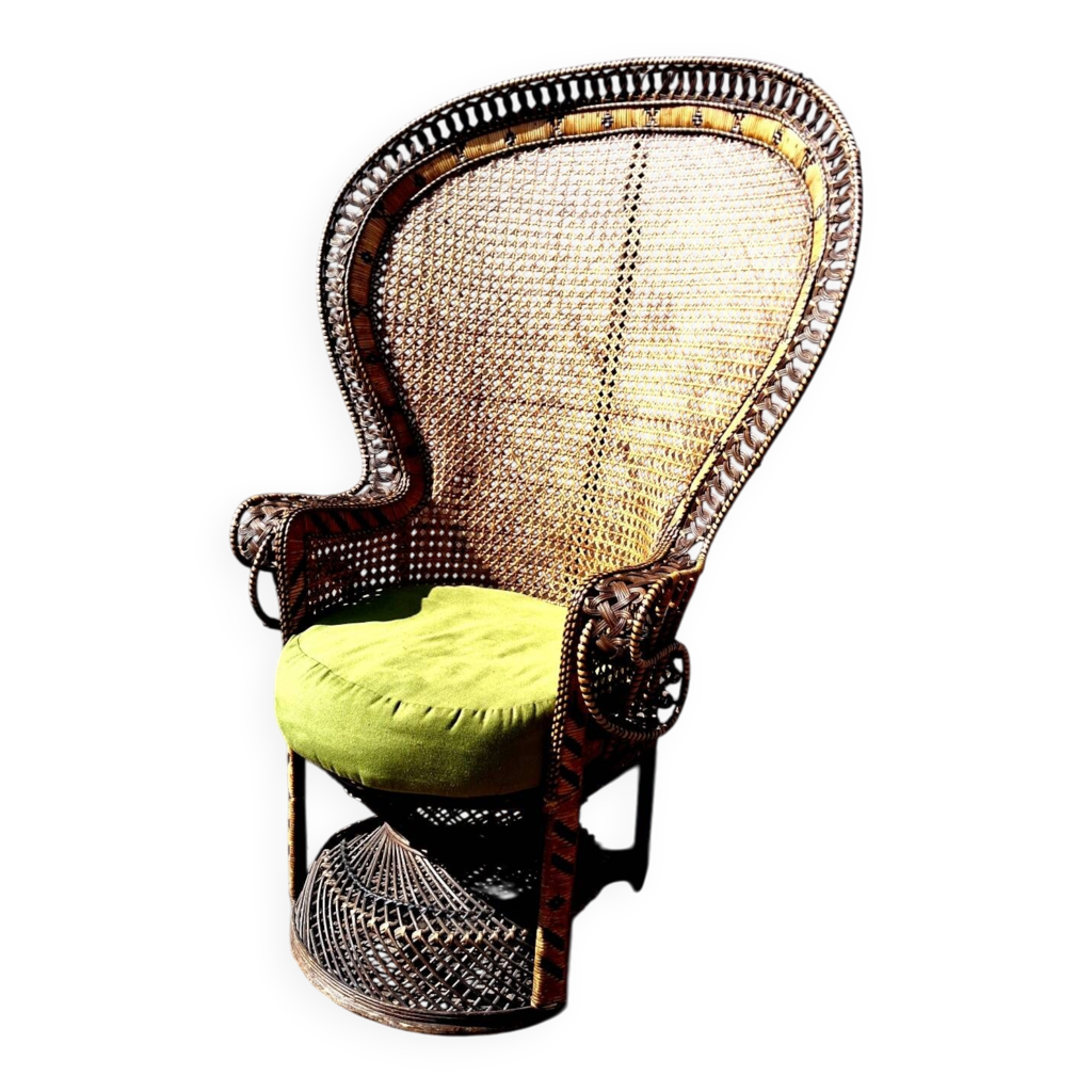 Authentique fauteuil dit Emmanuelle en rotin, design séventies | Selency