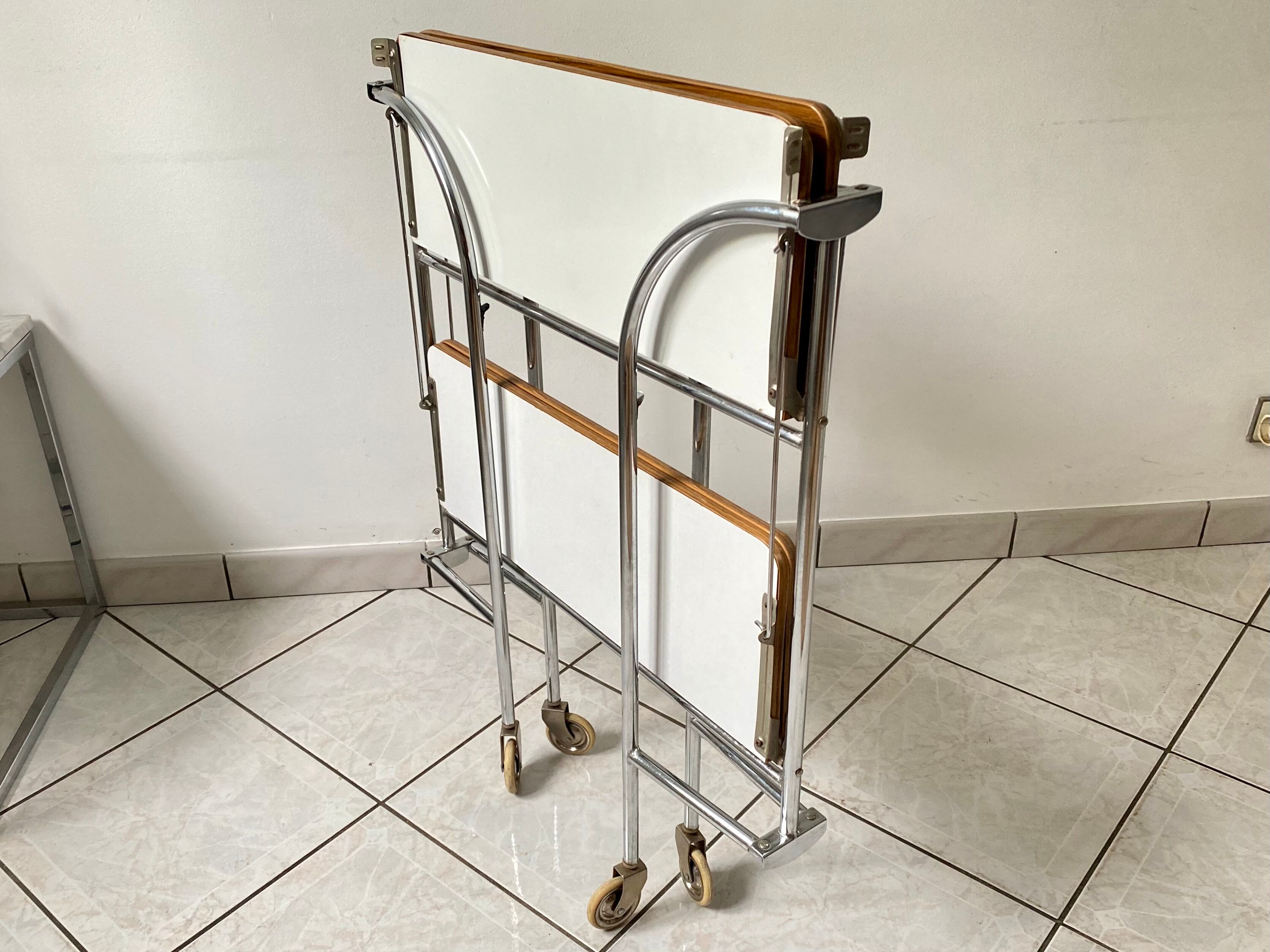 Table desserte roulante pliable Formica vintage années 70 | Selency