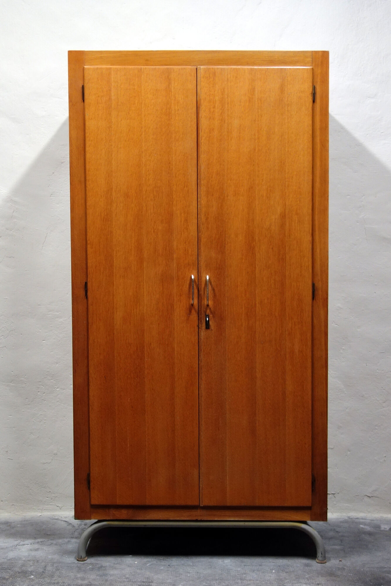 Armoire d'internat style Hitier années 60 | Selency