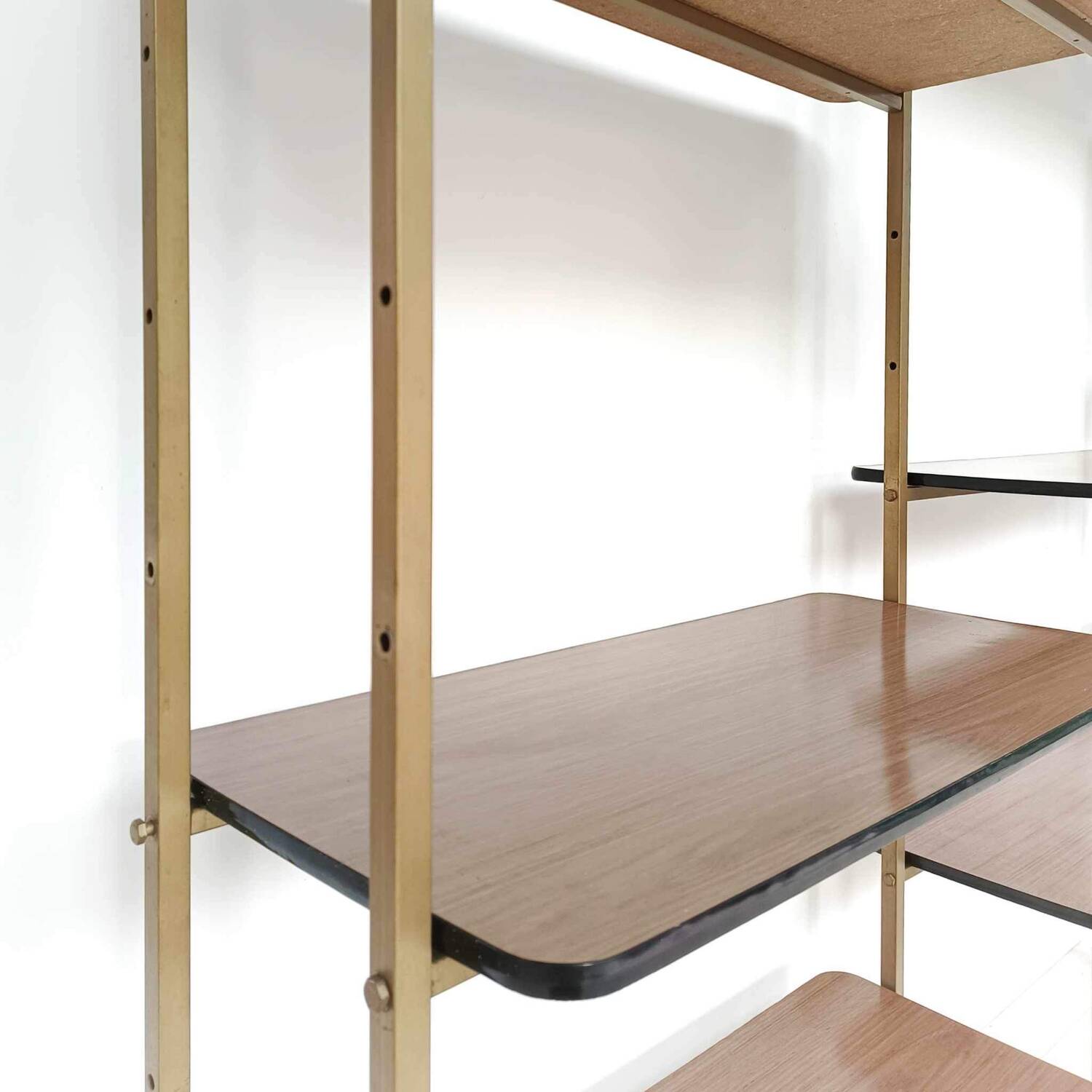 Large modular Formica shelf | Selency