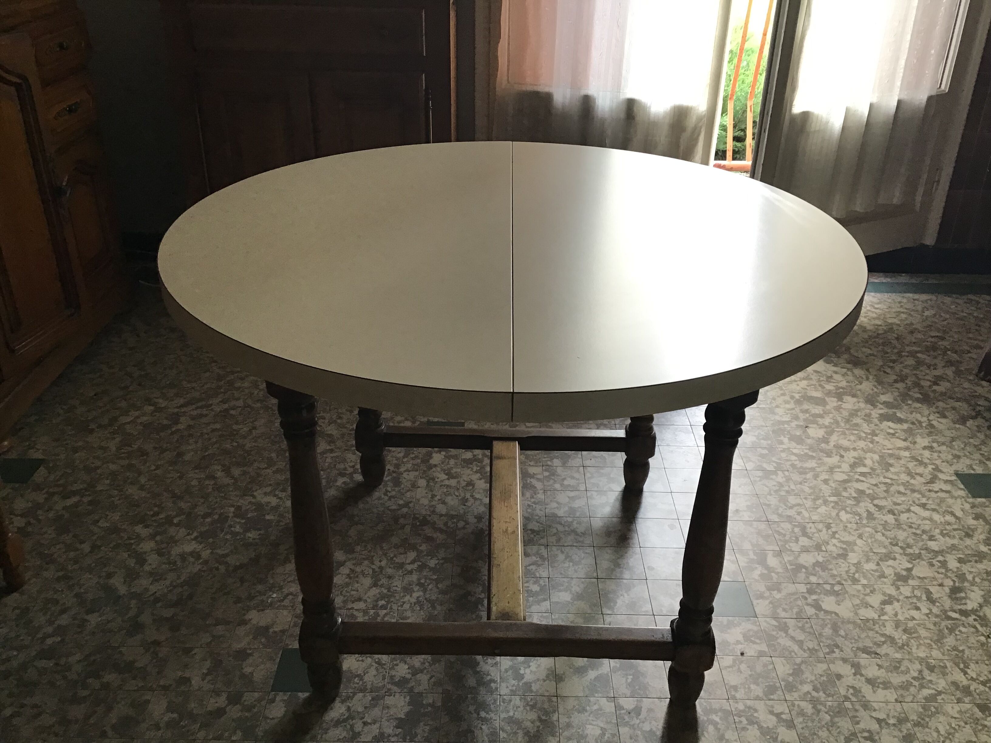 Table ronde rallonge au centre | Selency