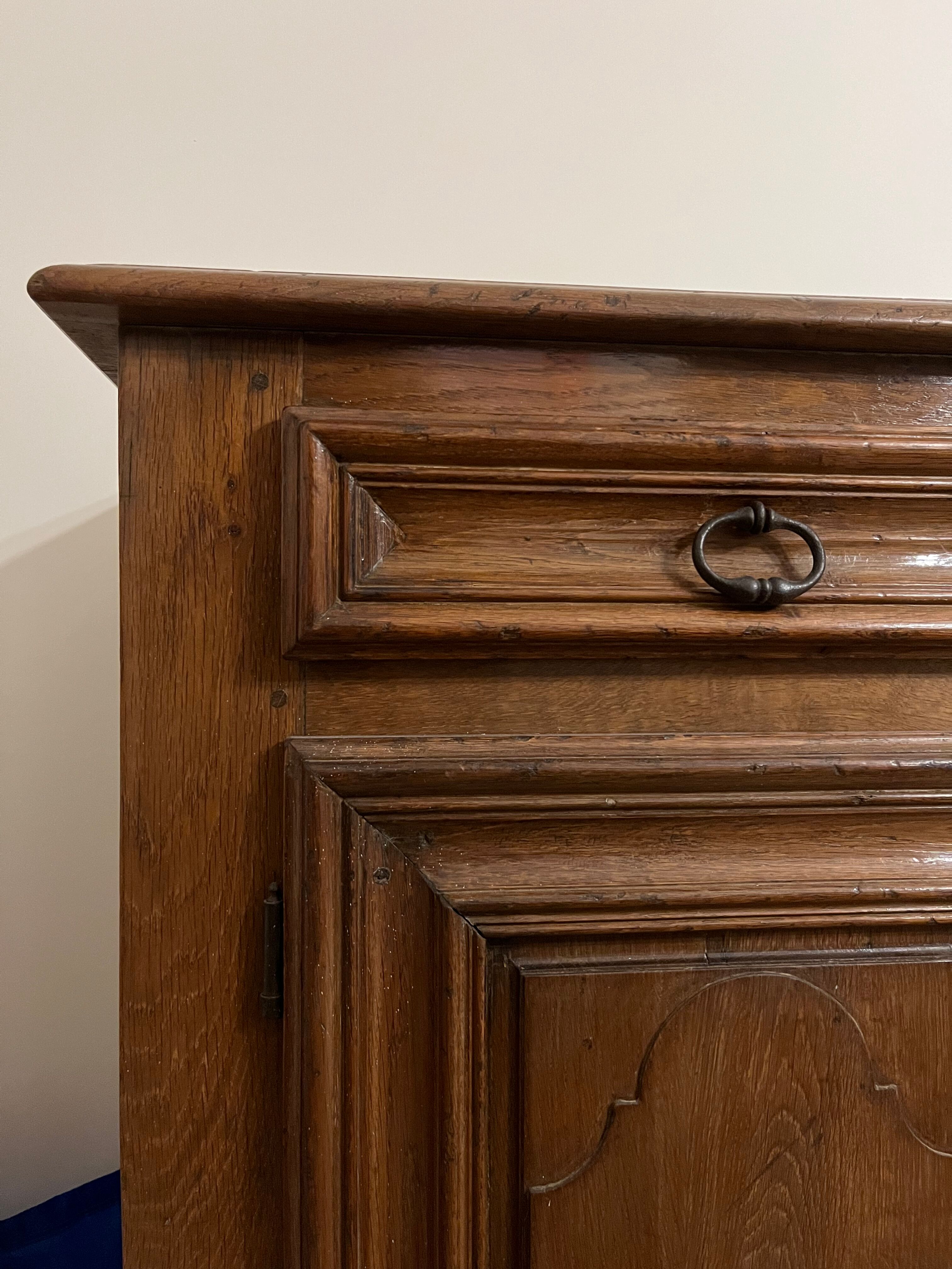 Bahut rustique en chêne, 3 portes, 3 tiroirs | Selency