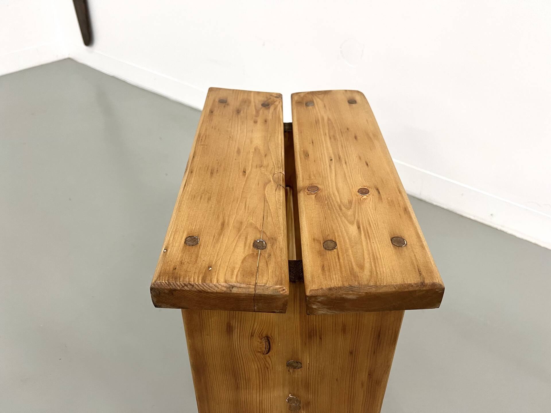 Tabouret en pin massif | Selency
