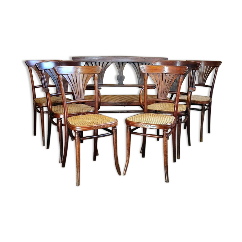 Ensemble bistrot Thonet, chaises, fauteuils et banquette | Selency