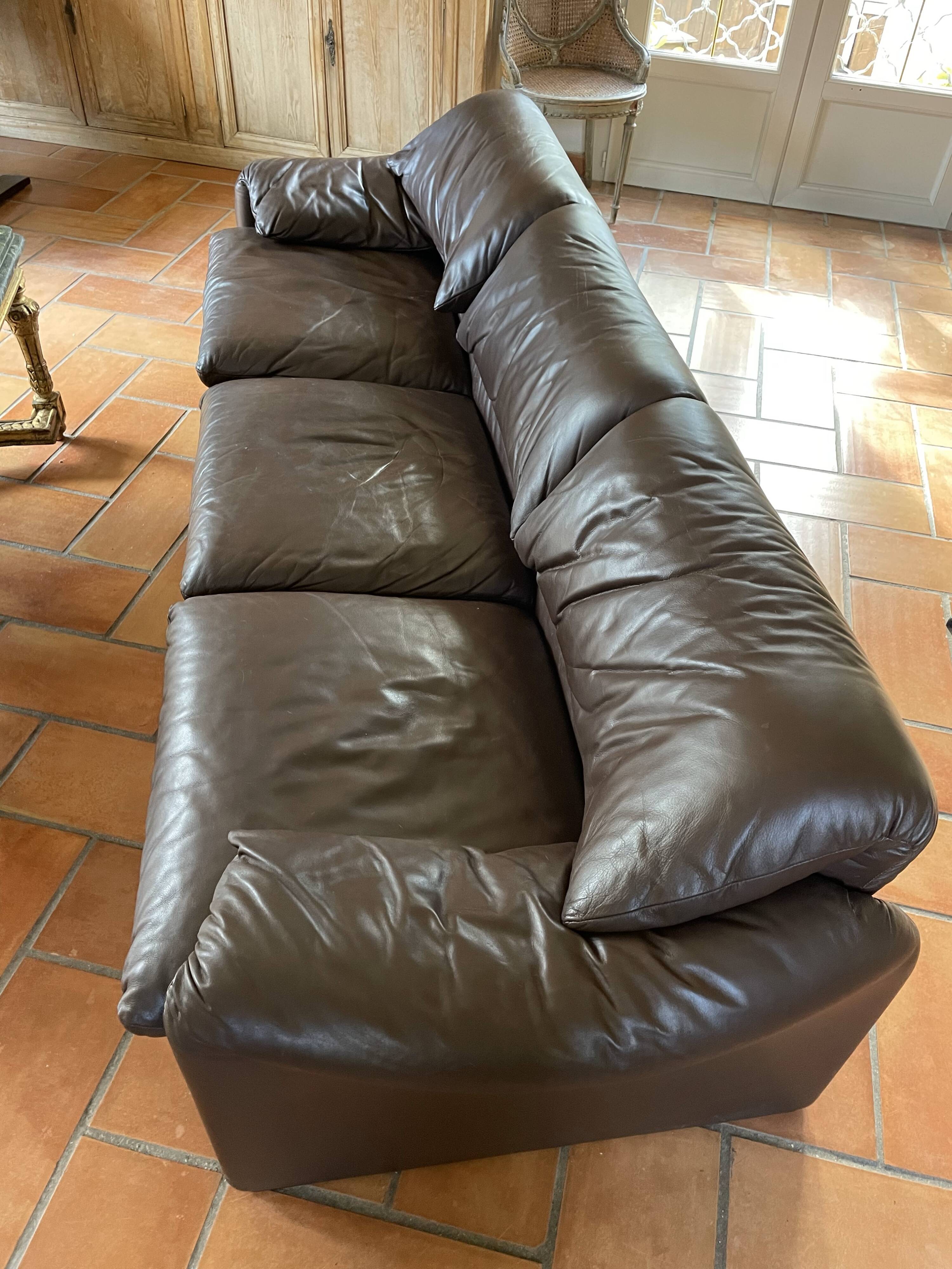 Maralunga leather sofa by Vico Magistretti for Cassina | Selency