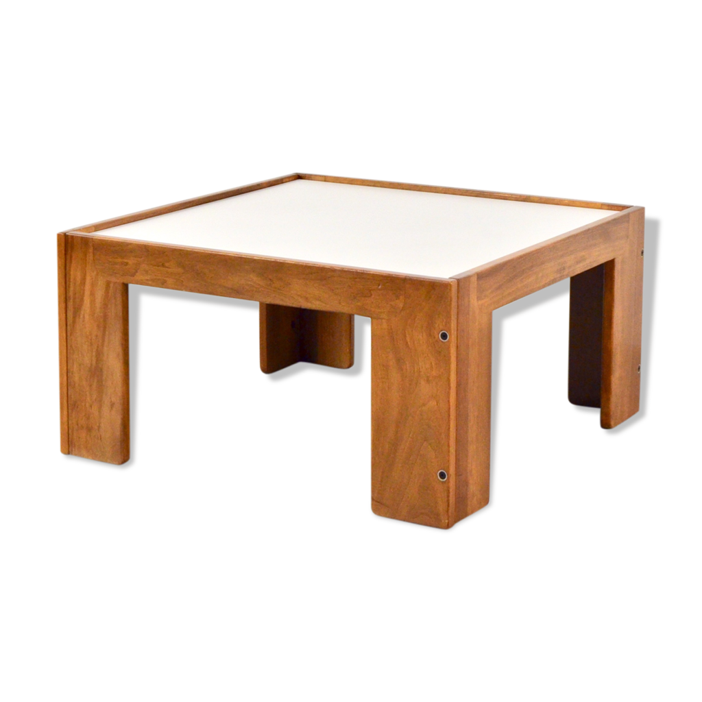 Table basse 'Double Face' modèle 771 d'Afra & Tobia Scarpa éditée par ...