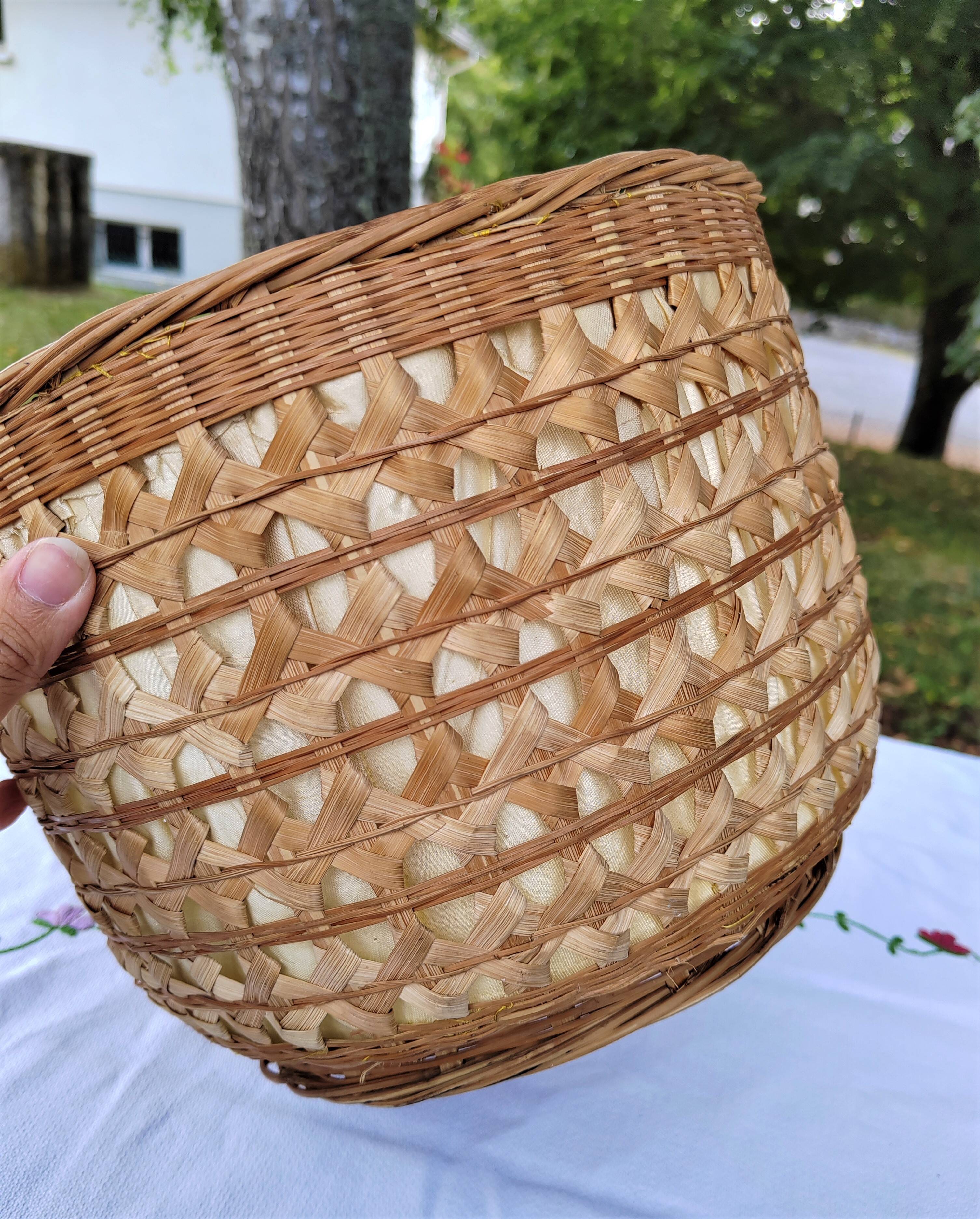 Cache pot en osier/raphia tressé - années 70/80 | Selency