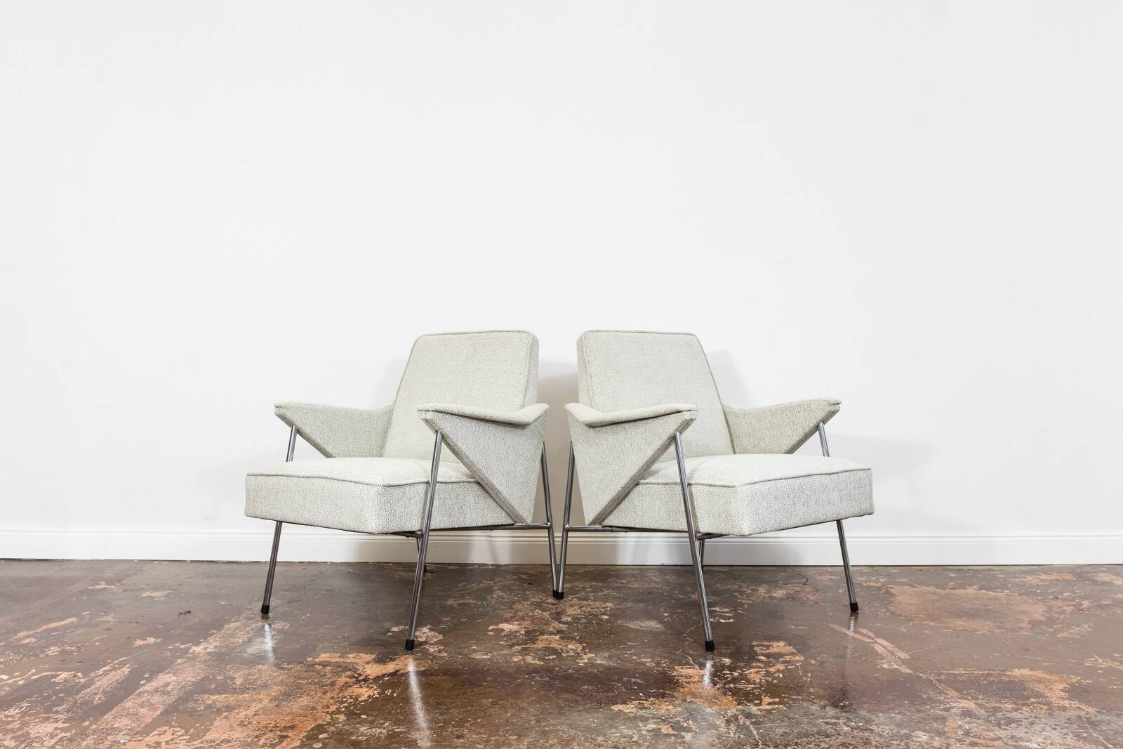 Fauteuils vintage en métal « Bat » par Wchód Zadziele, Pologne, années ...