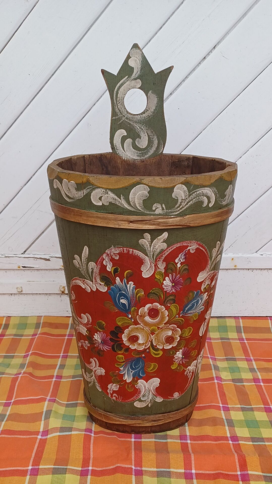 Porte-parapluie en bois peint à la main | Selency