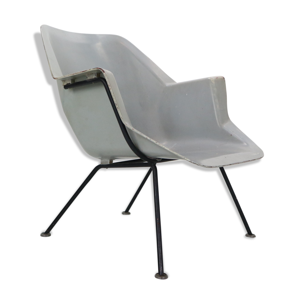 416 fiberglass shell armhair by Wim Rietveld & Andre Cordemeyer for ...