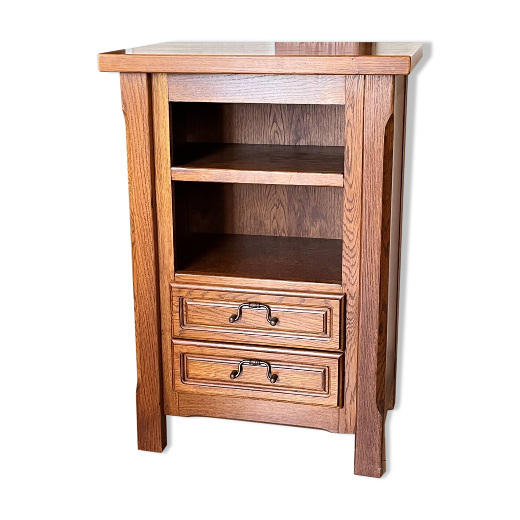 Petit meuble chène massif, jolie patine | Selency
