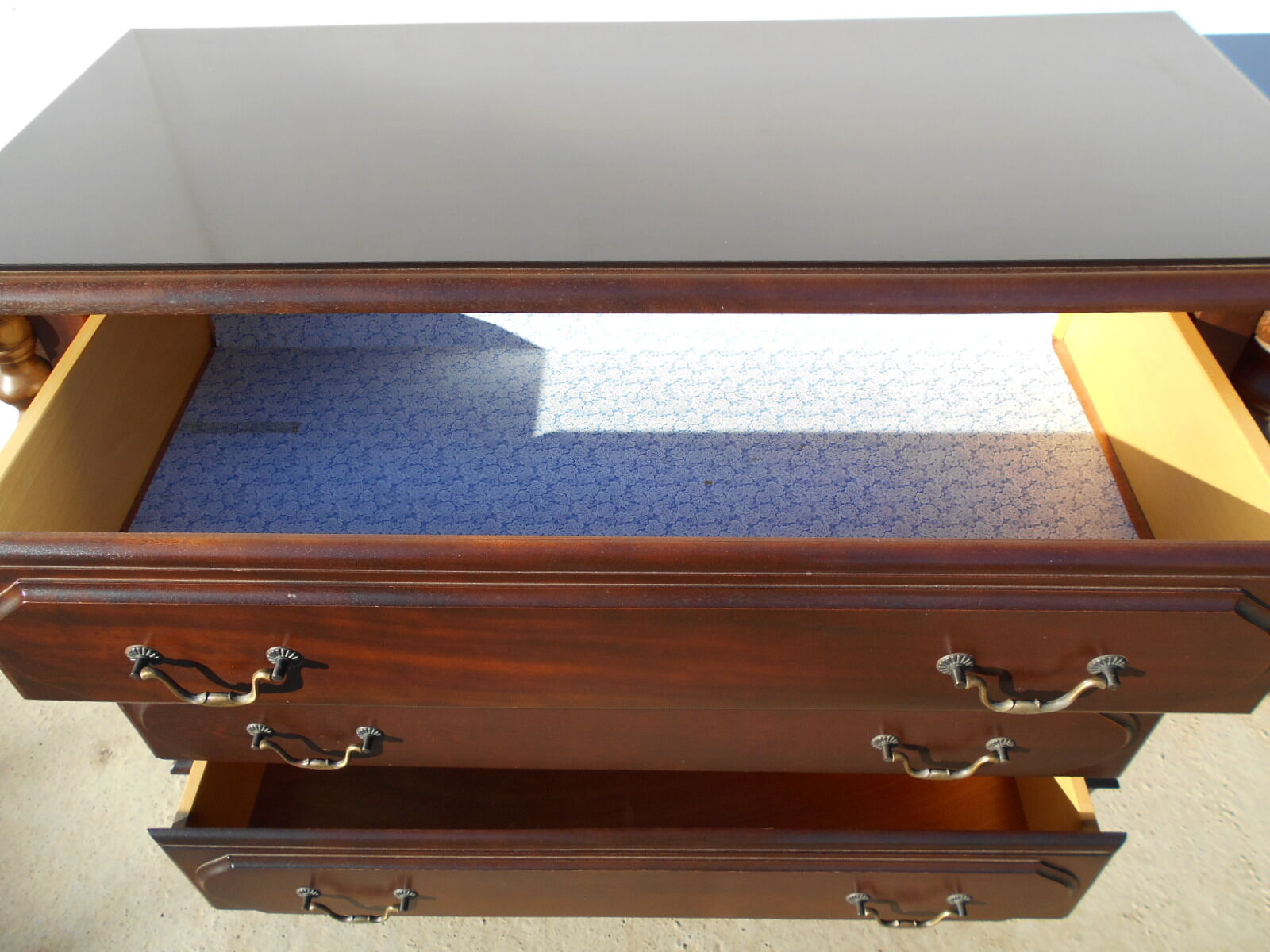 Commode 3 tiroirs, de style Louis XIII | Selency