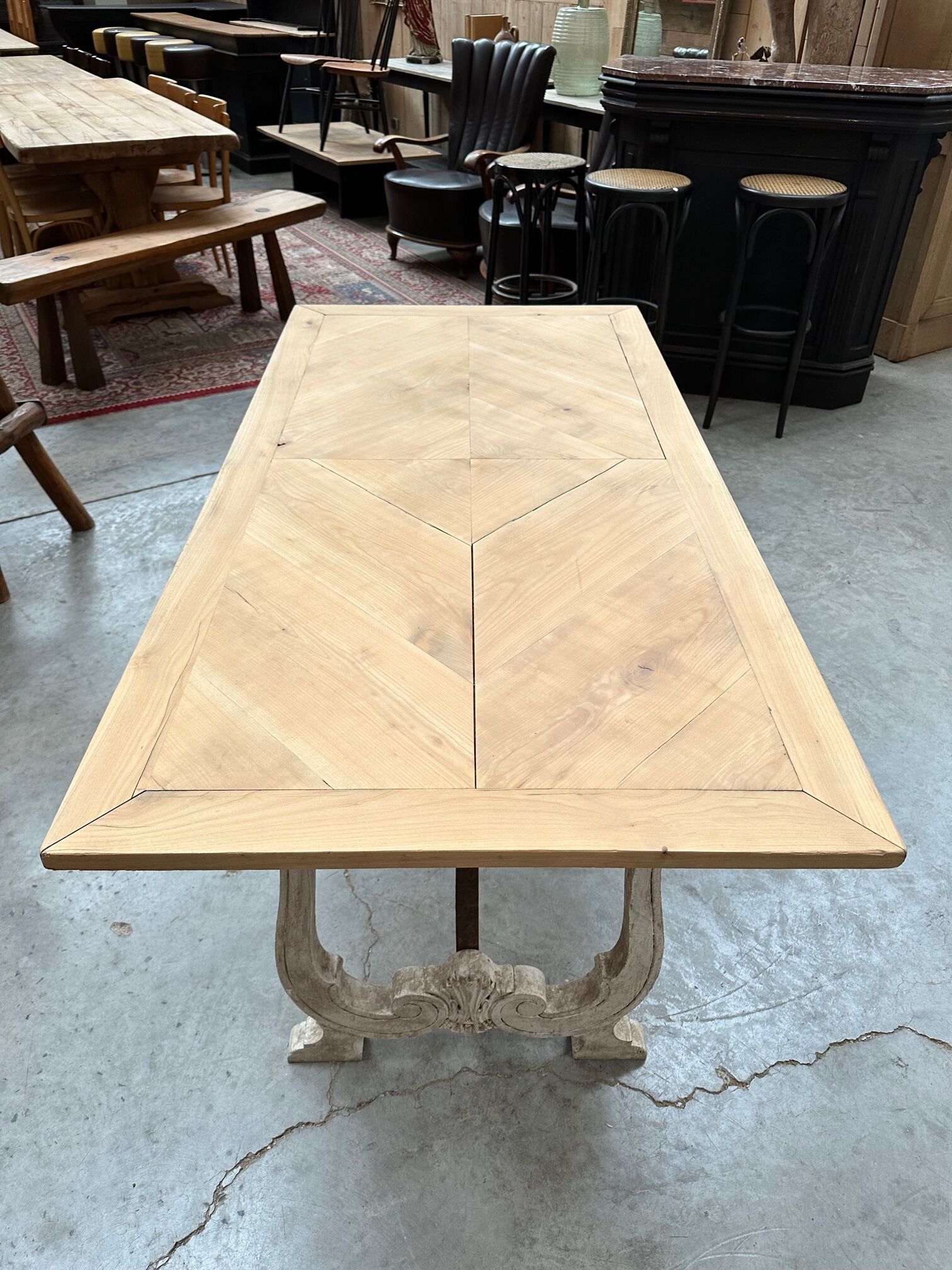 Table de type espagnol | Selency