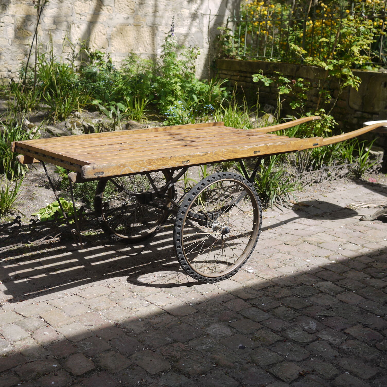 Ancienne charrette à bras | Selency