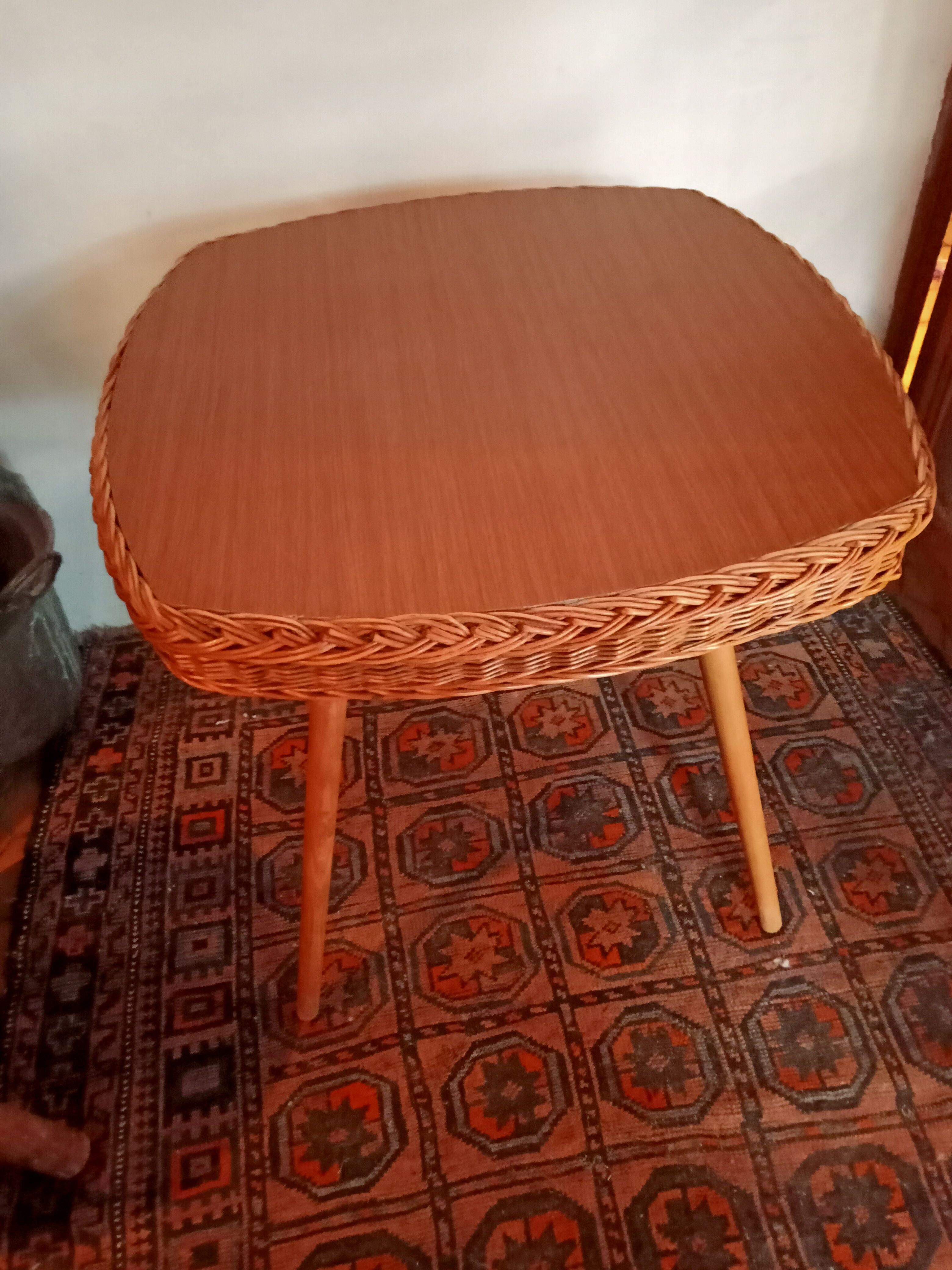 Table basse rotin et formica | Selency