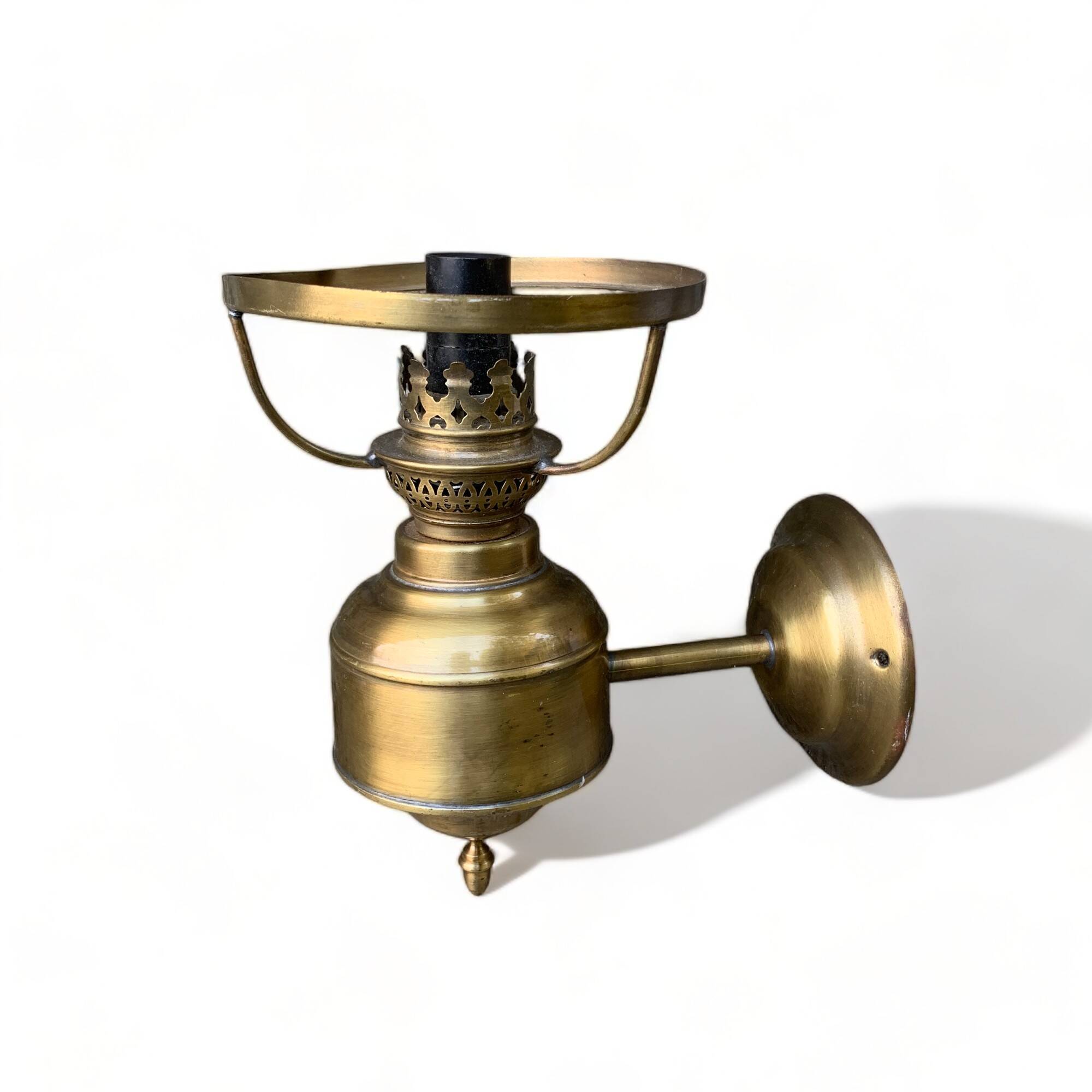 Brass and opaline light wall light vintage old oil lamp style | Selency