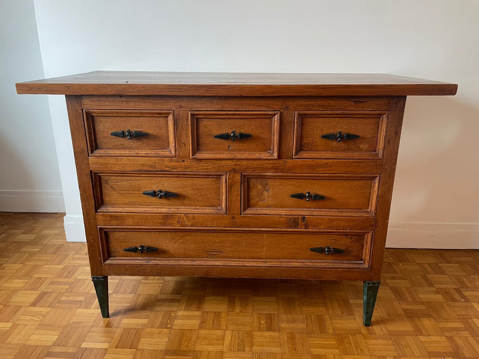 Commode ancienne en bois massif | Selency